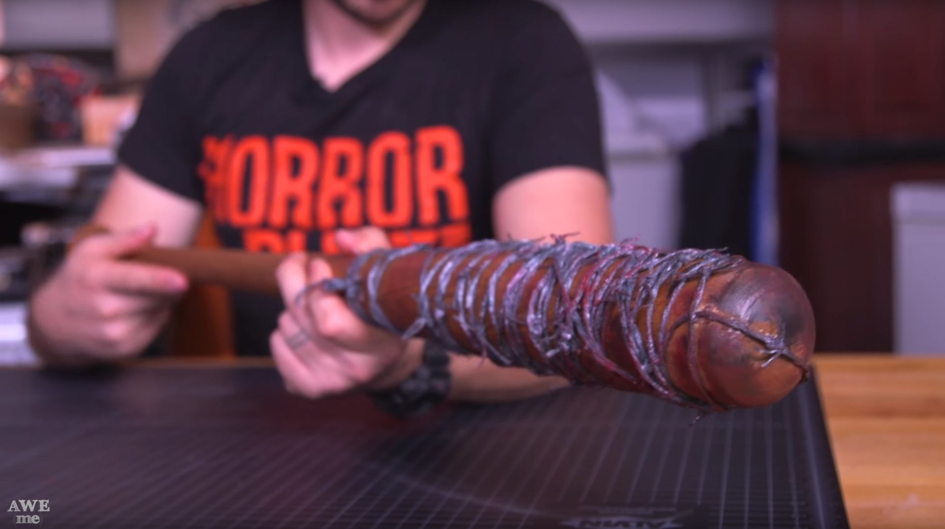 How to Make Cheap Fake Barb Wire : 3 Steps (with Pictures) - Instructables