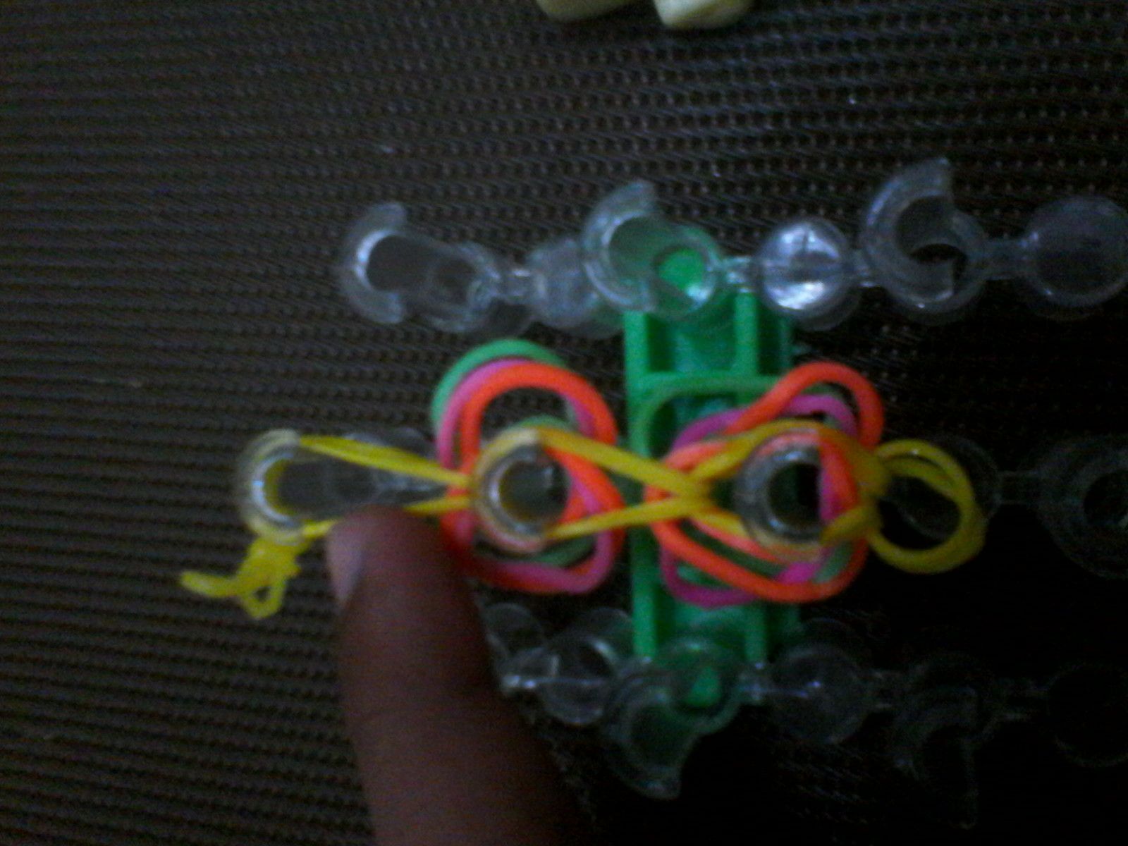 Rainbow Loom: Butterfly Charm : 8 Steps - Instructables