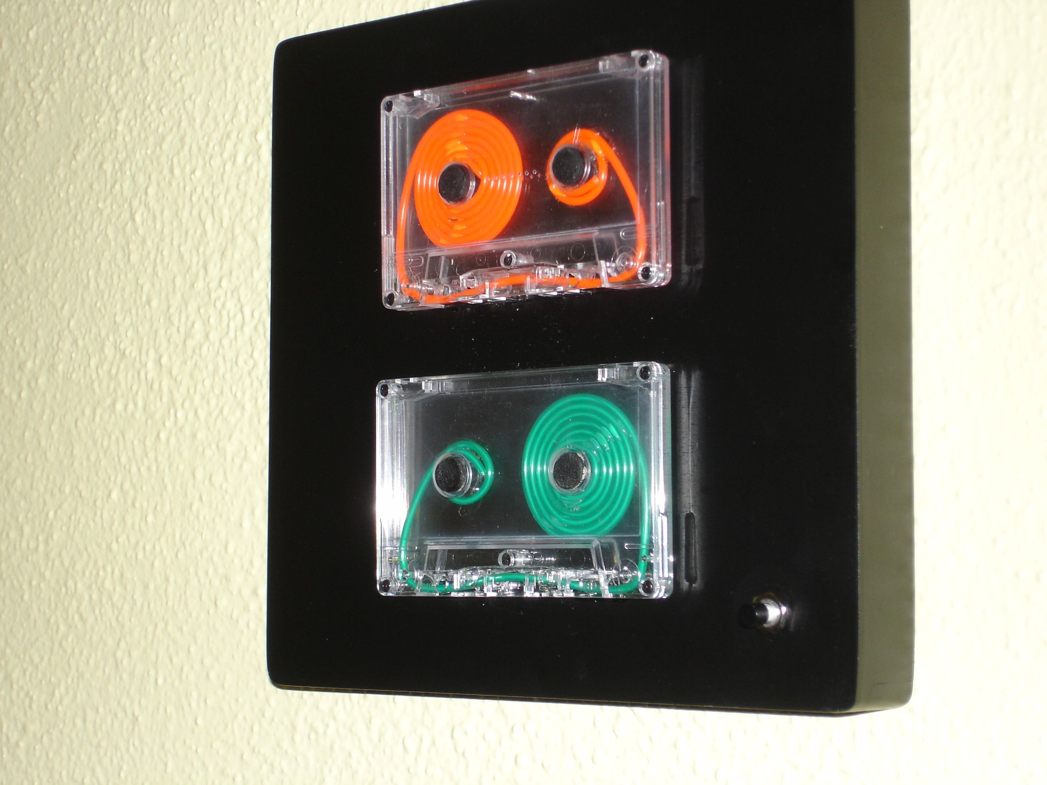 Hanging EL Wire Cassette Display : 4 Steps (with Pictures) - Instructables