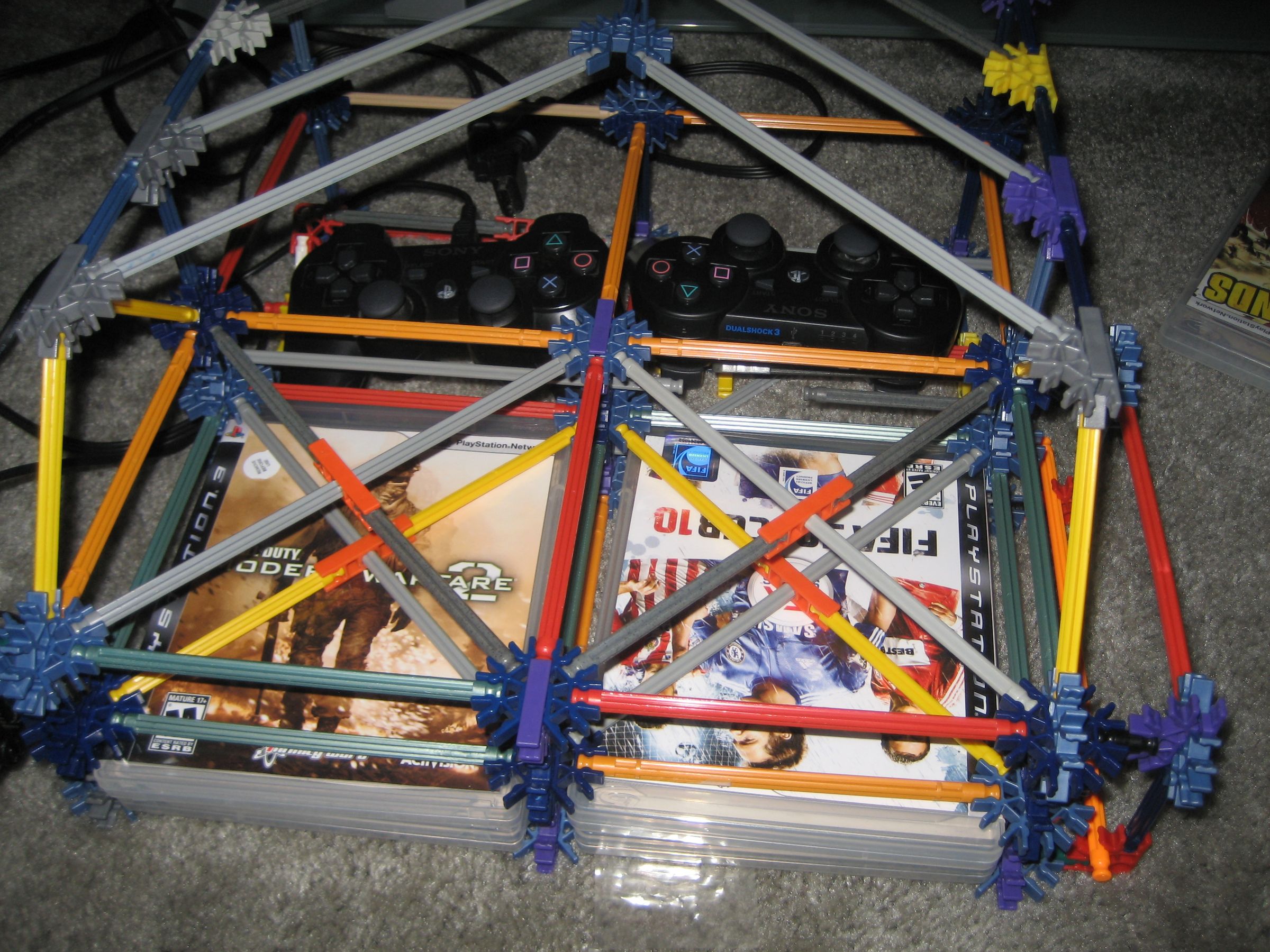 Knex PS3 Docking Station - Instructables