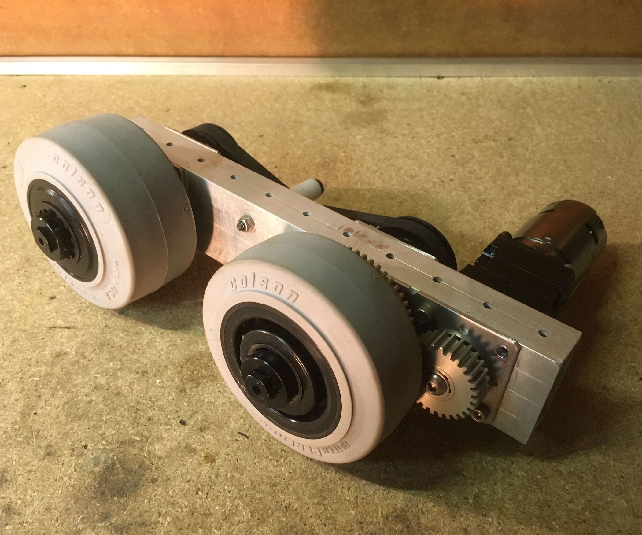 Modular Drive Pod Using VEX Components : 6 Steps - Instructables