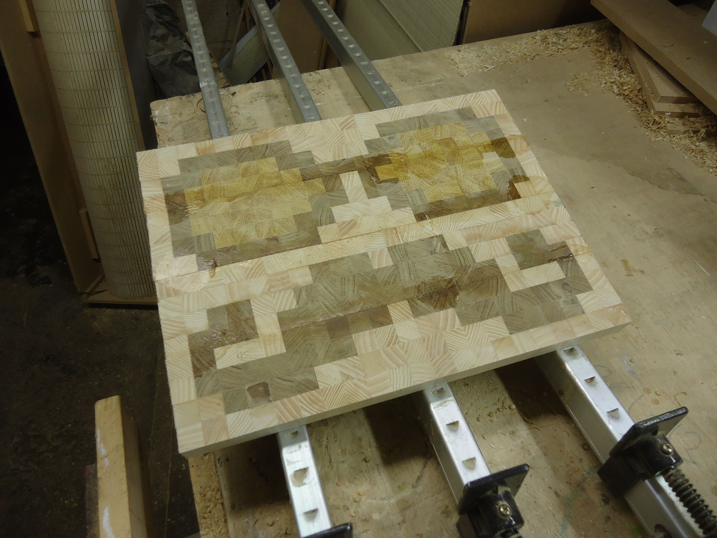 Pixel Art Chopping Boards : 8 Steps (with Pictures) - Instructables
