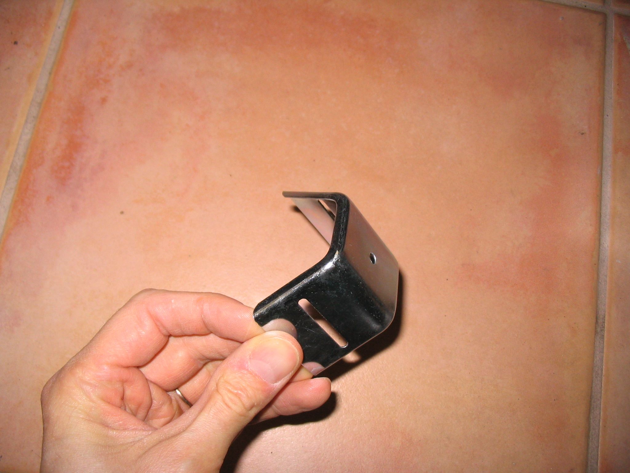 How to Secure Your Water Heater Against an Earthquake : 8 Steps (with ...