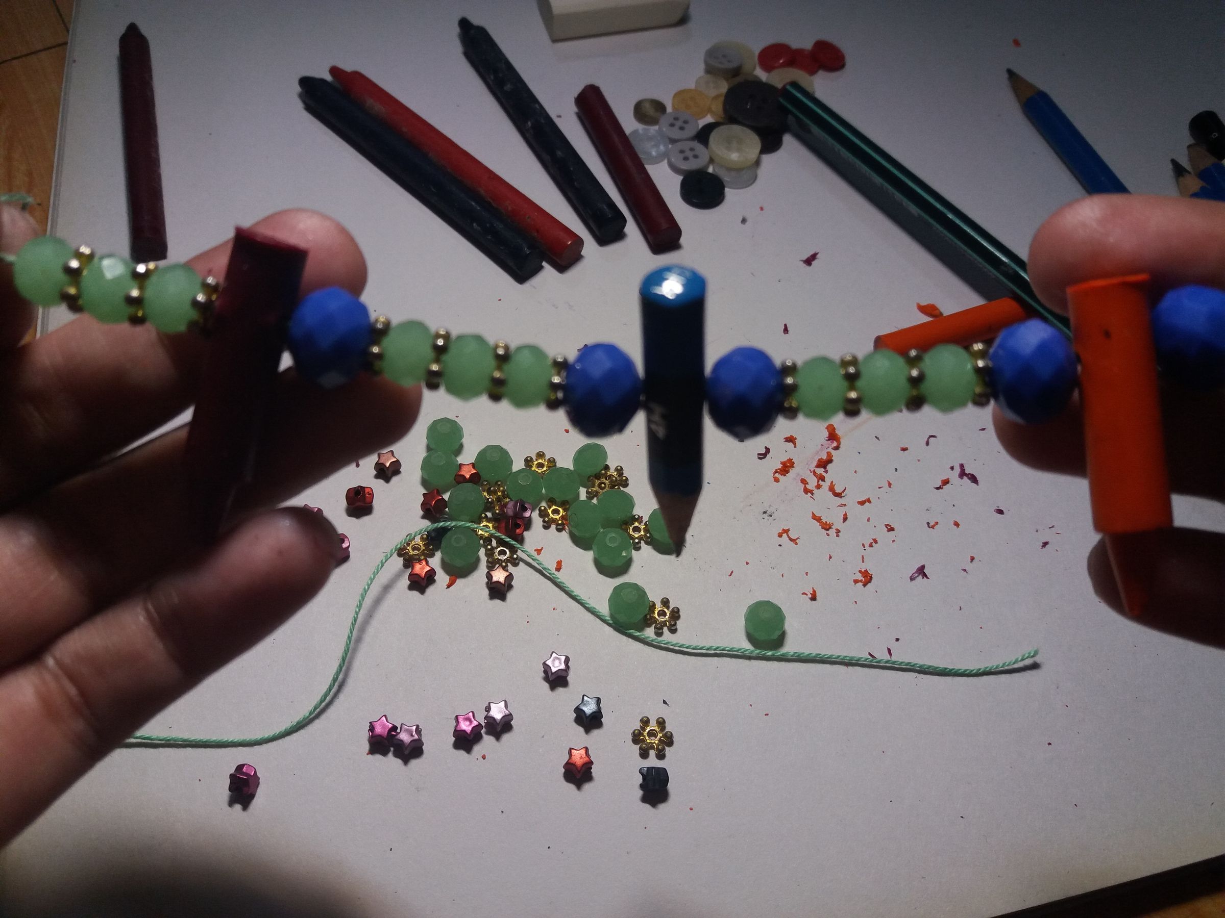 Pencil Crayon Bracelet : 6 Steps (with Pictures) - Instructables