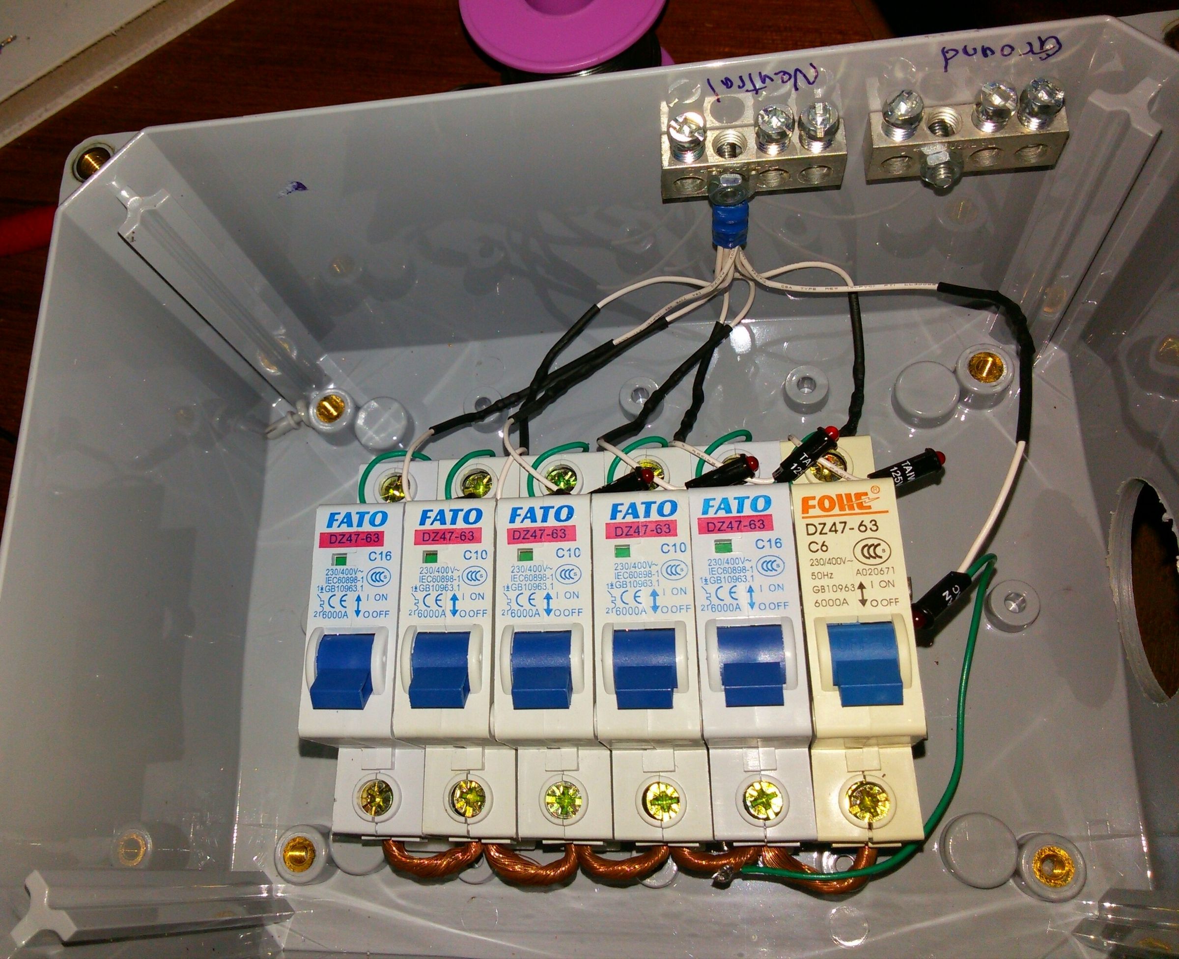 DIY Circuit Breaker Panelboard With Automatic Transfer Switch (ATS ...