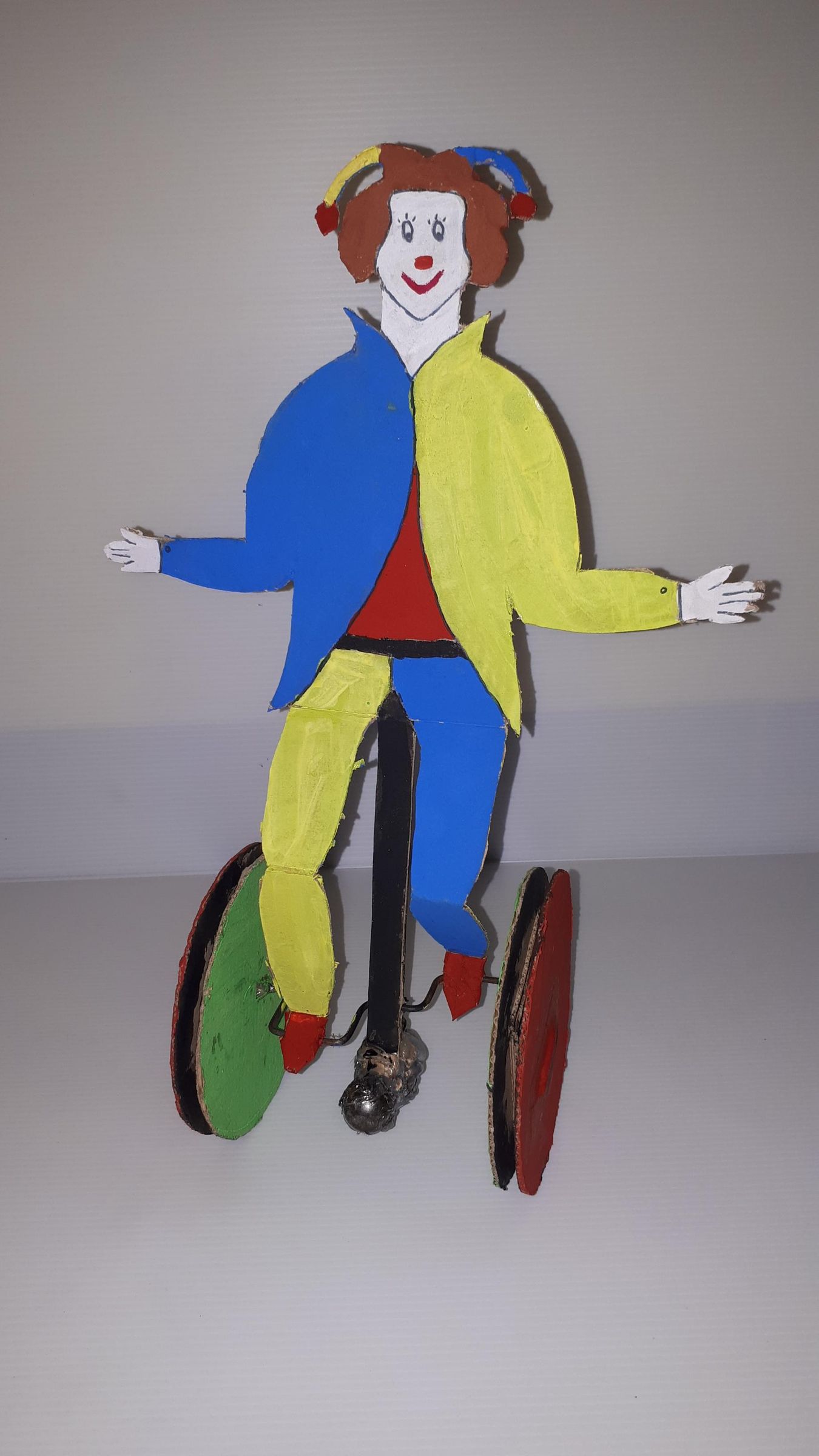Moving Automata Walking Buffoon : 14 Steps (with Pictures) - Instructables