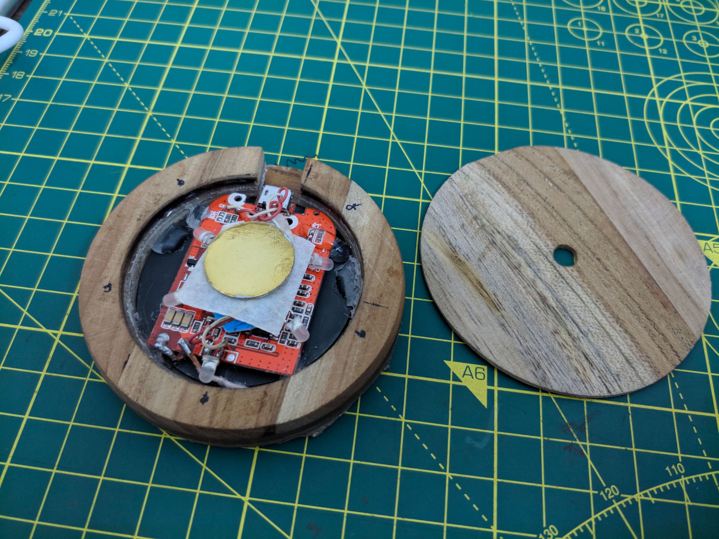 CUT THE CORD: DIY Qi WIRELESS CHARGING PAD AND STAND. : 26 Steps (with ...