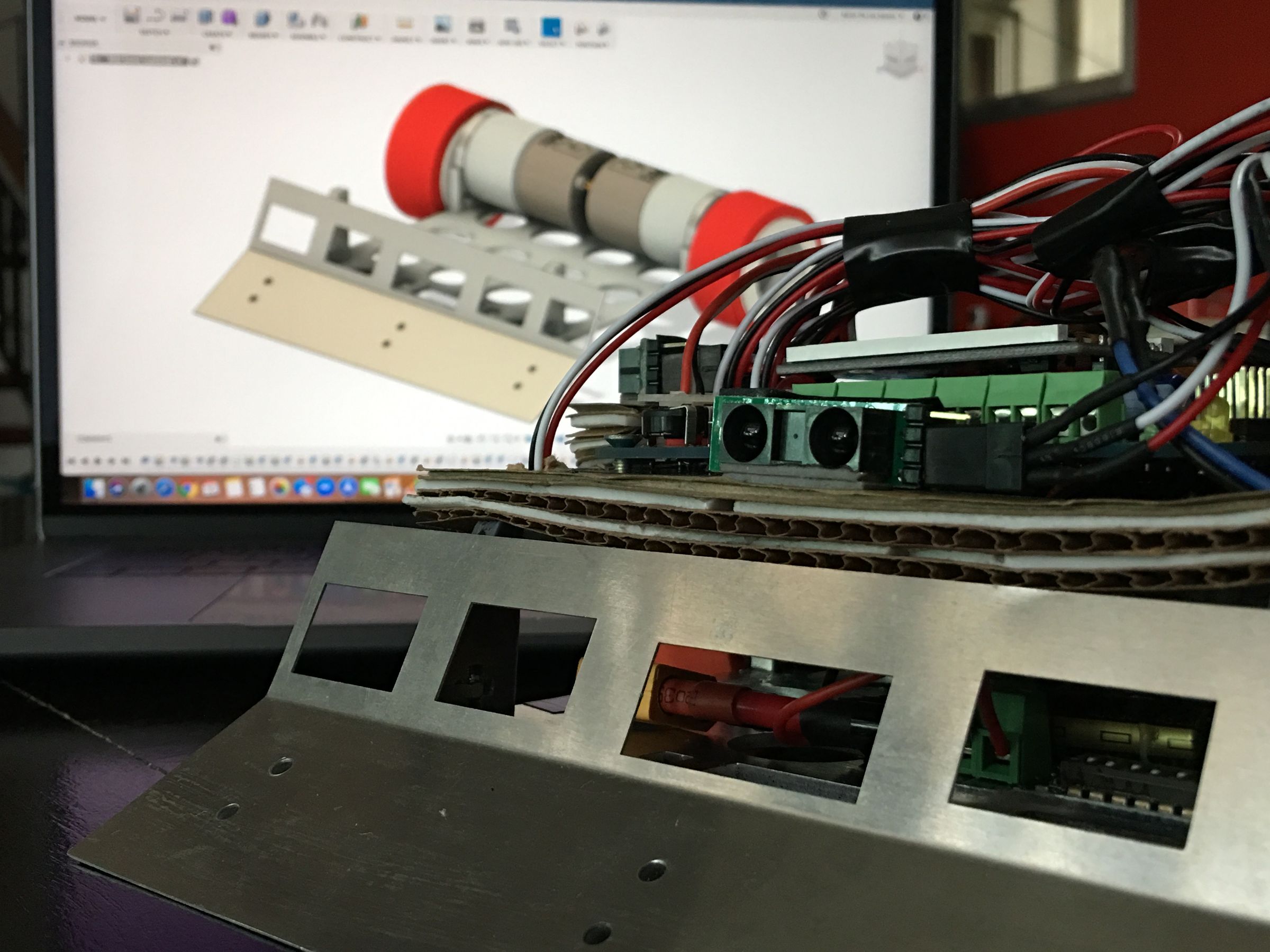1KG Sumobot Build : 6 Steps - Instructables