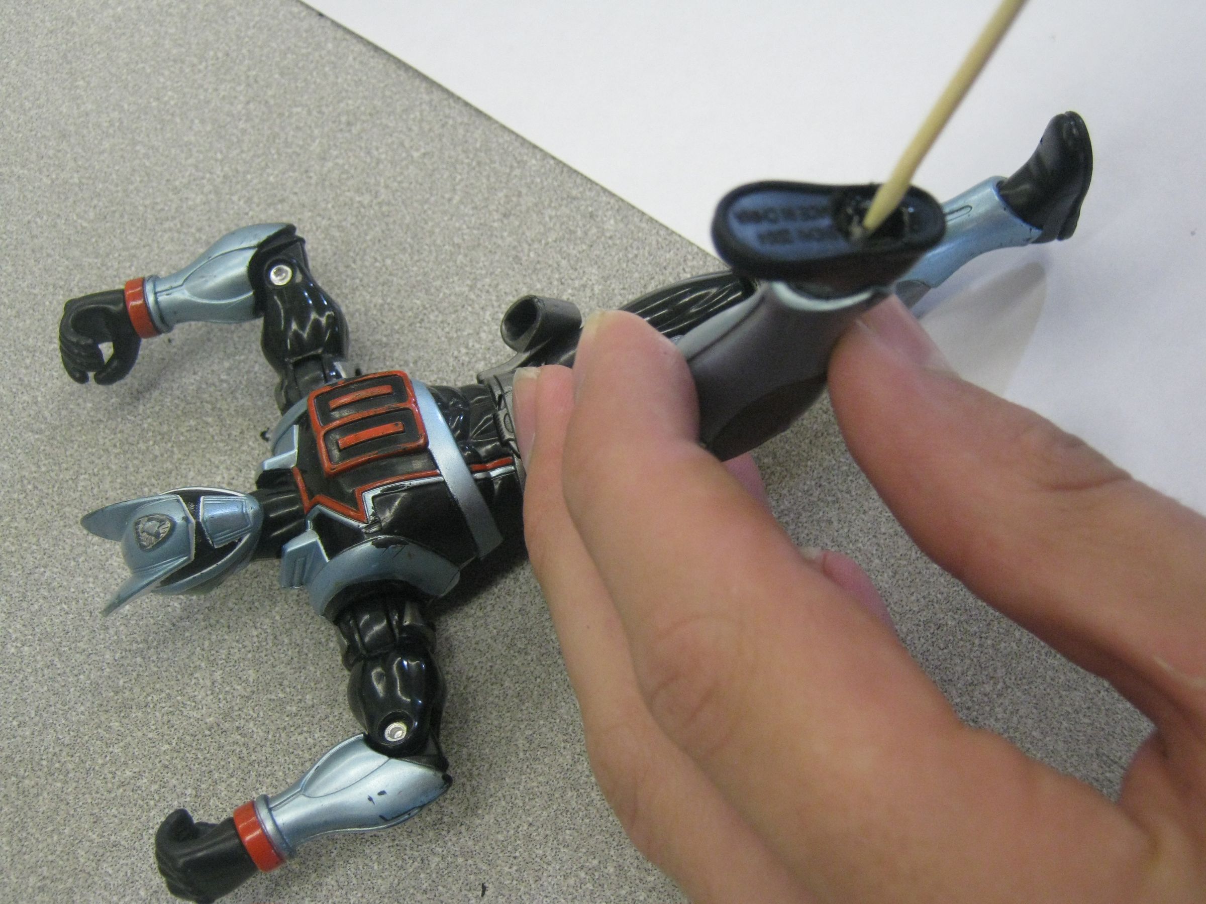 How To: Keep an Action Figure Standing! : 6 Steps - Instructables