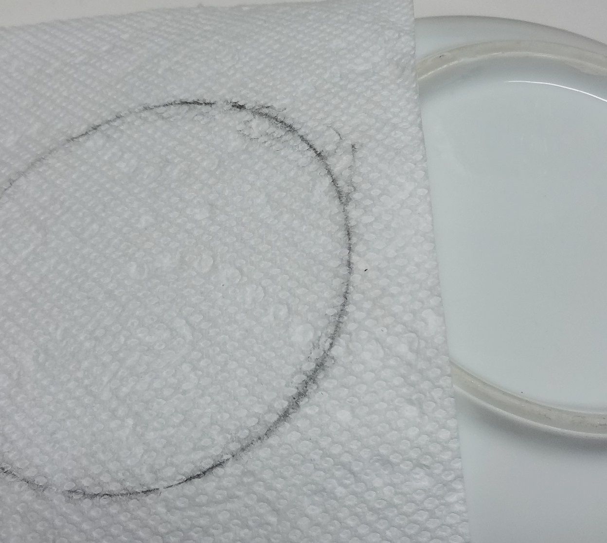 Find the Center of a Circle Without Measuring - Instructables