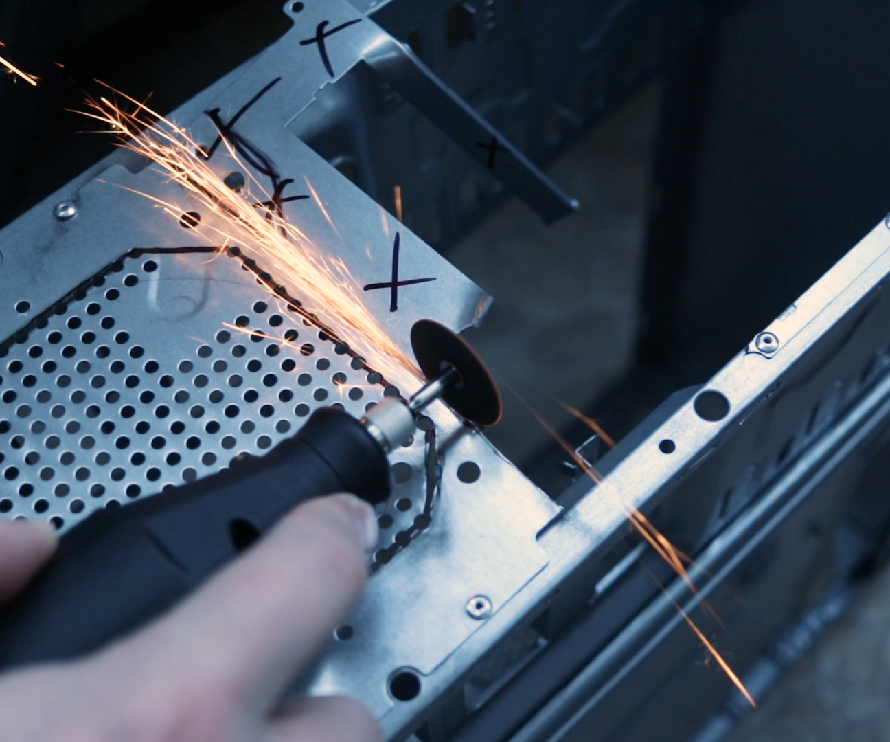 Insane PC Case Overhaul : 23 Steps (with Pictures) - Instructables