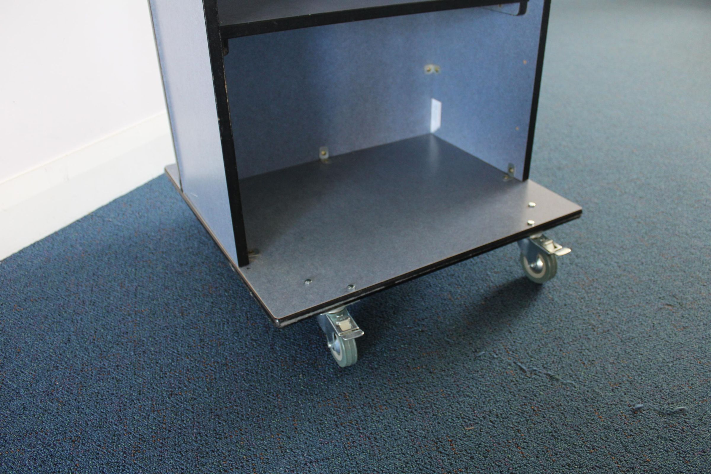 Standing Table on Wheels - From Recycled Desktops - Instructables