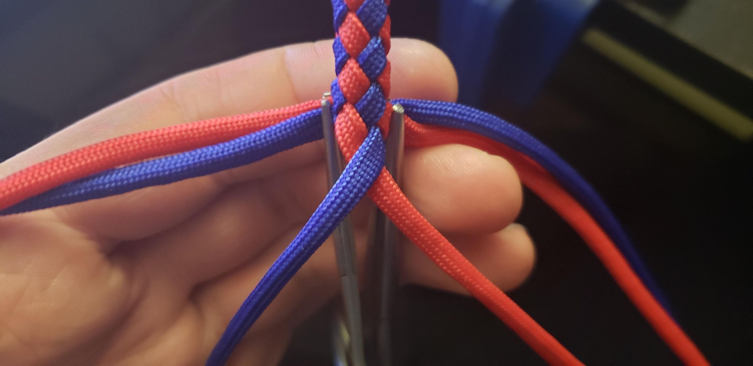 Tygra's Bolo-Whip With Paracord in 16 Plait : 9 Steps (with Pictures ...