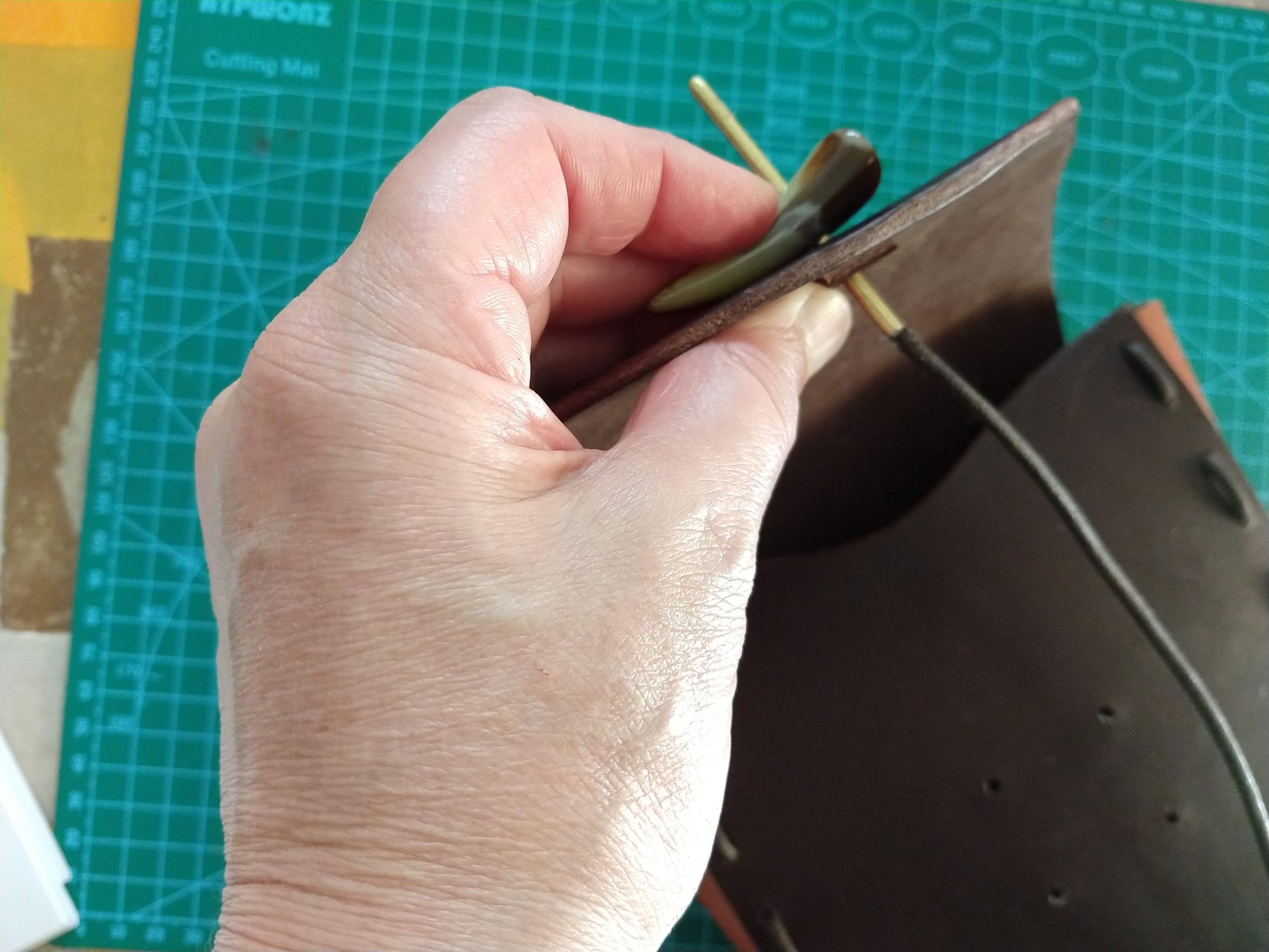 Laced Leather Belt Bag : 14 Steps (with Pictures) - Instructables