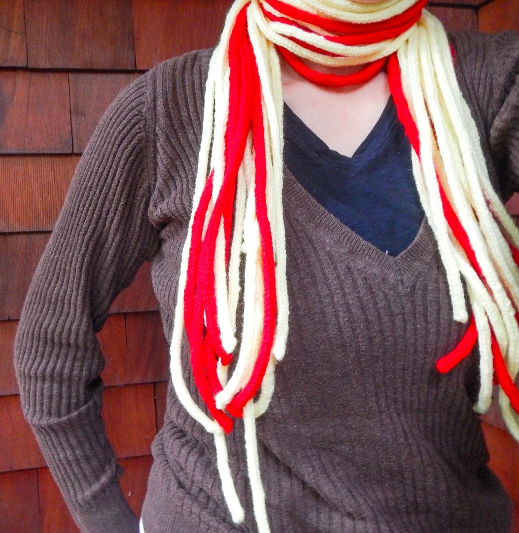 Spaghetti and Meatball Knit Scarf : 9 Steps (with Pictures) - Instructables
