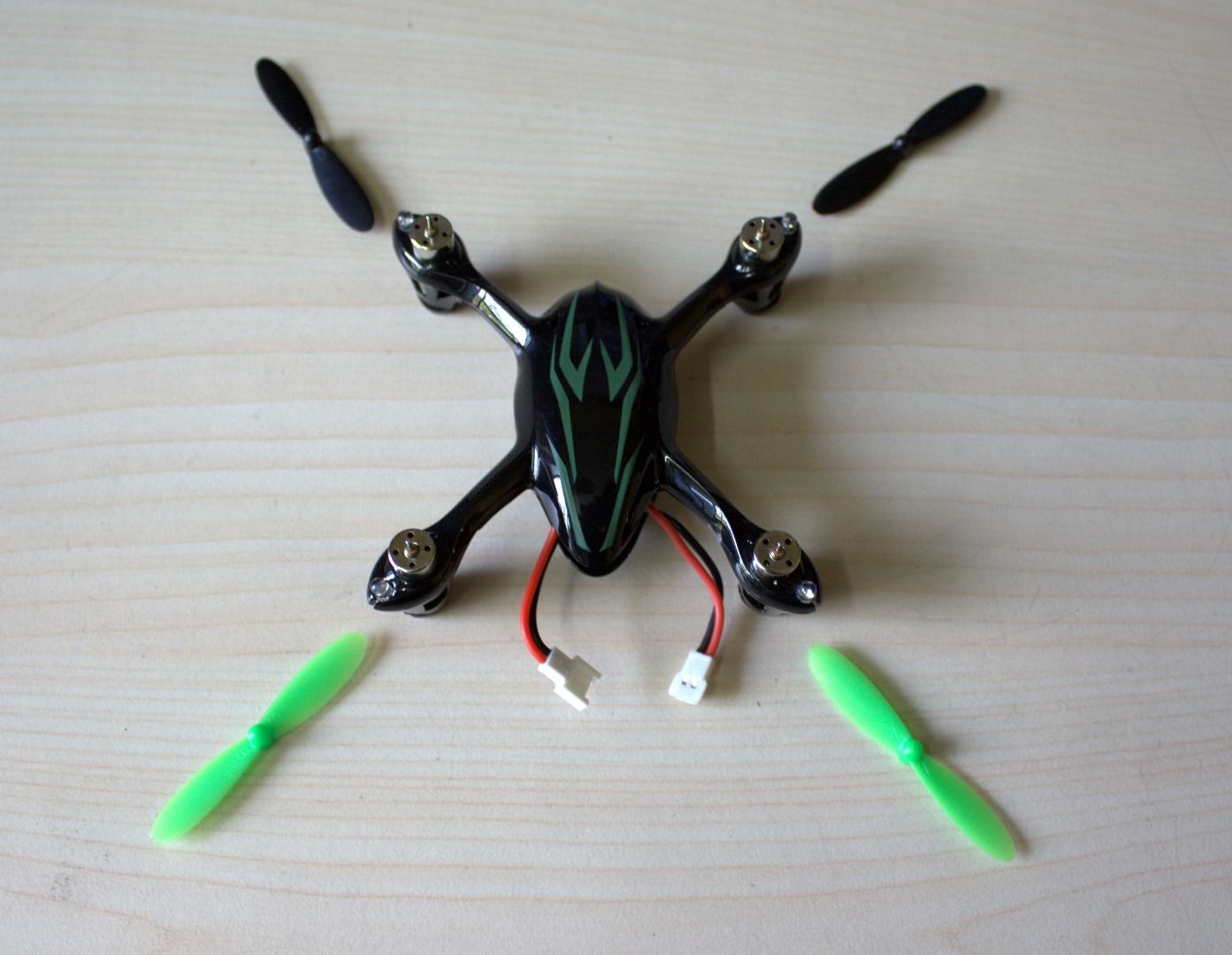 SIMPLE QUADCOPTER ( HUBSAN X4 ) : 11 Steps (with Pictures) - Instructables