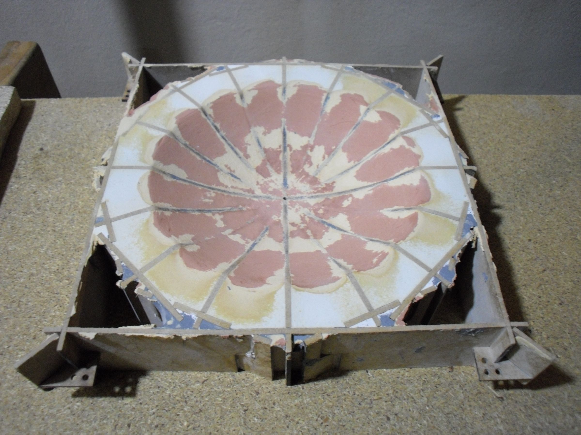 DIY - Holographic Parabolic Mirrors - the Mirascope : 8 Steps (with ...