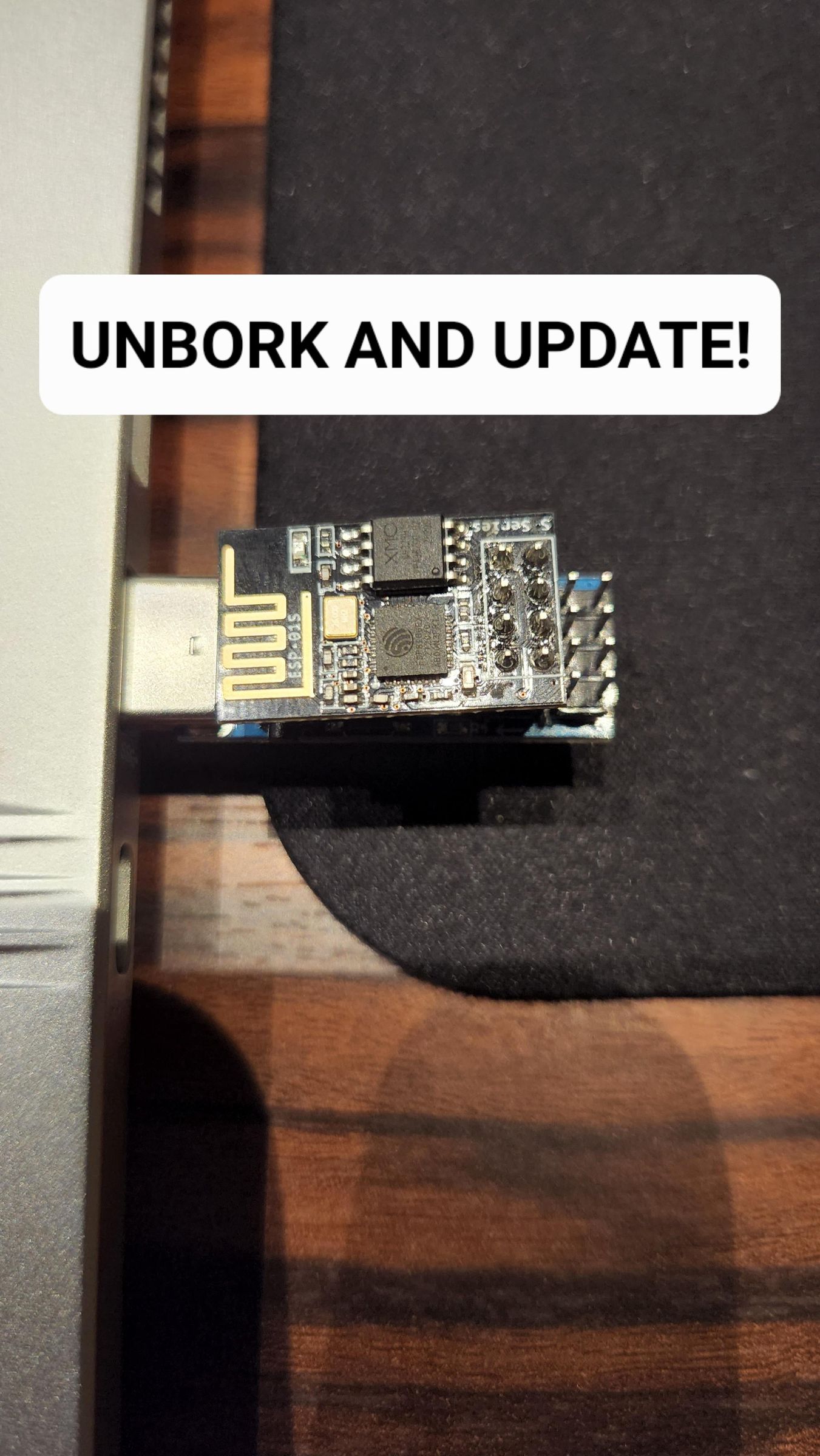 How to Upload New Firmware to ESP8266 (ESP-01S, ESP-01) (Newest 3.0.5 ...