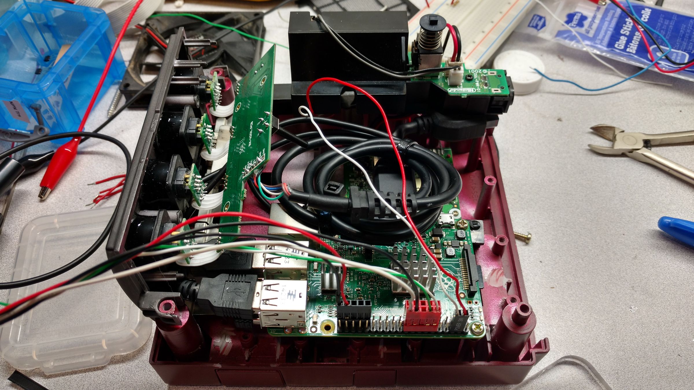 Retropie Gamecube Case Project : 14 Steps - Instructables