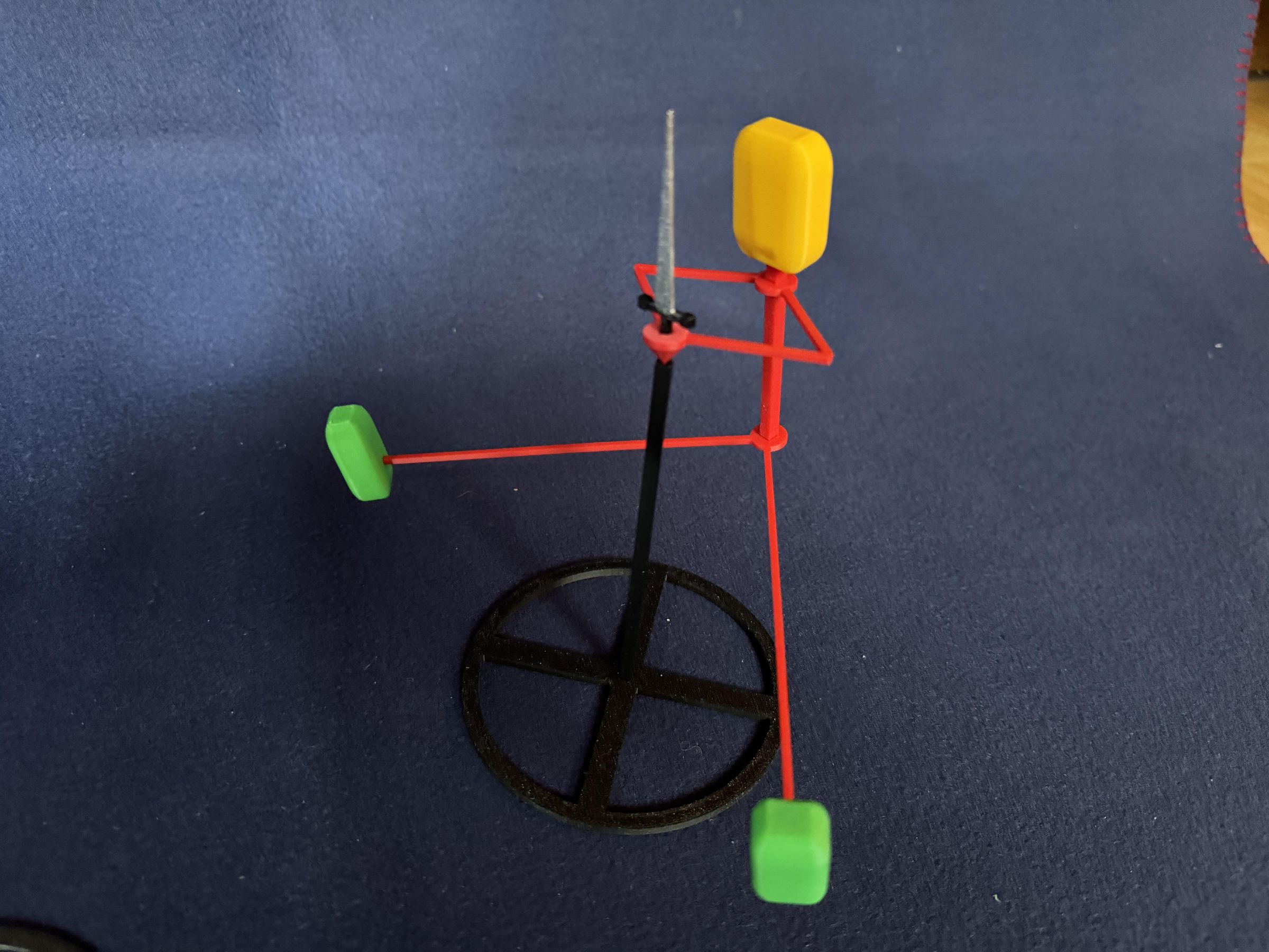 THE KINETIC ACROBAT : 4 Steps (with Pictures) - Instructables