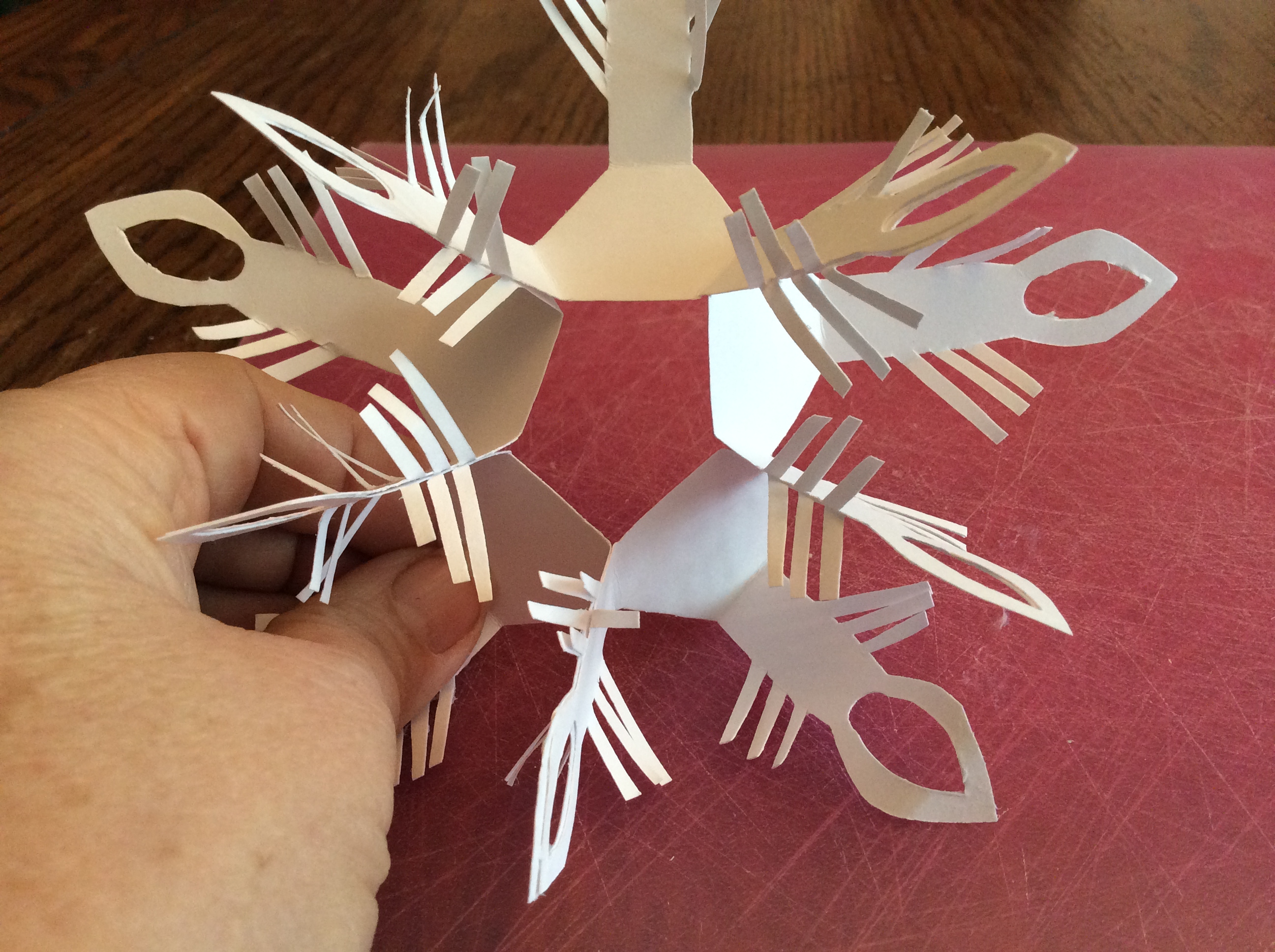 3 D Paper Snow Decoration : 7 Steps (with Pictures) - Instructables