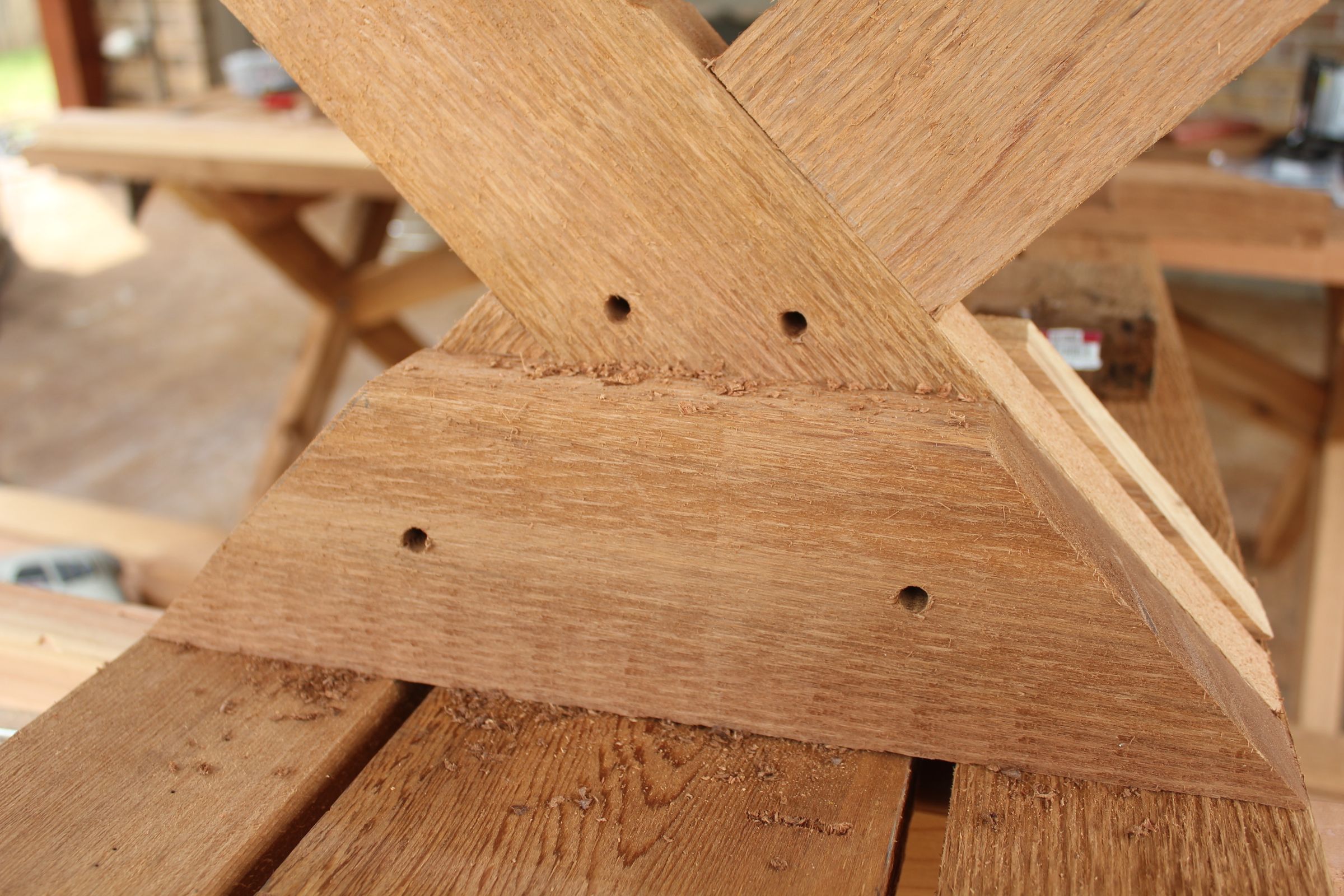 Sleek Picnic Table With Detached Benches : 6 Steps (with Pictures ...