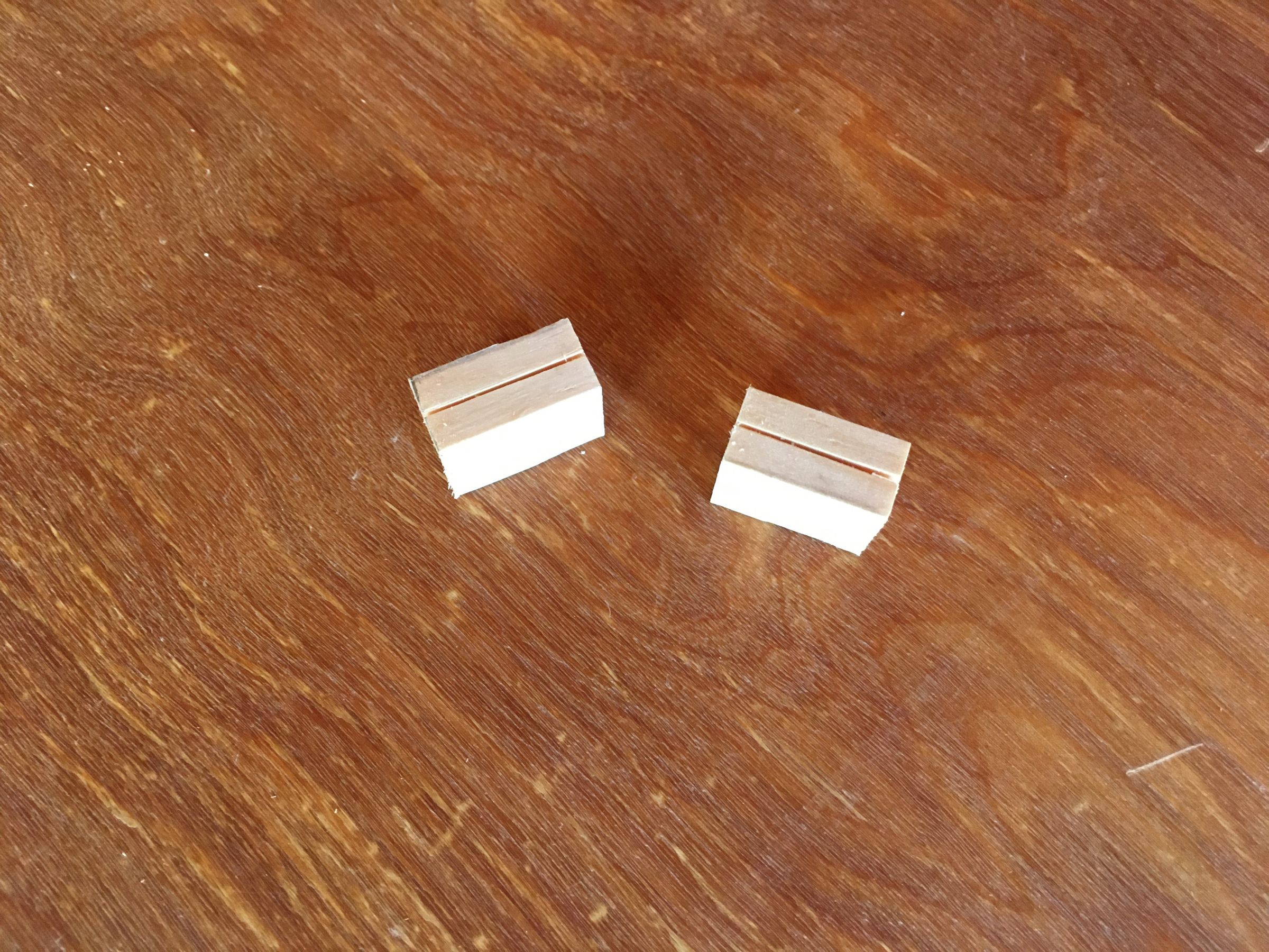 How to Make a Sanding Bow : 6 Steps (with Pictures) - Instructables