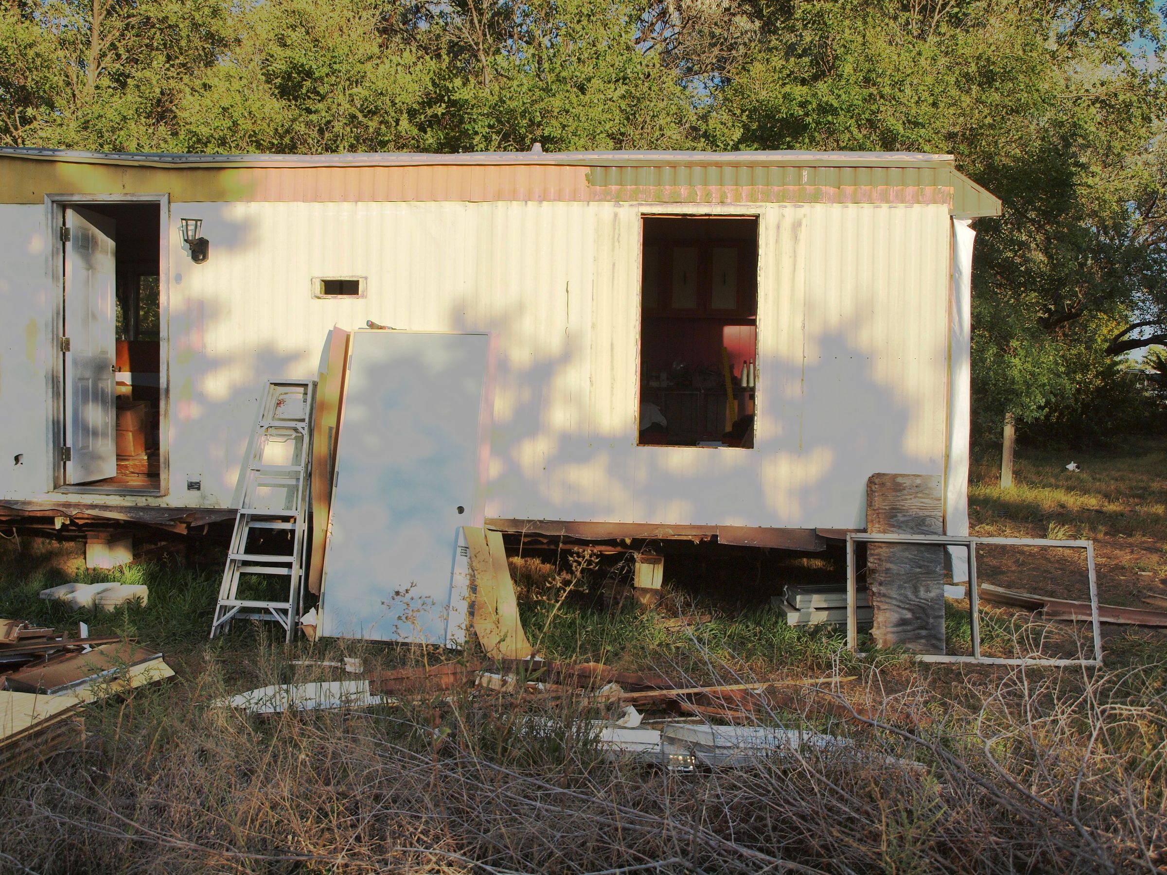 Turning a Trashed Mobile Home Into a Shop : 20 Steps (with Pictures ...