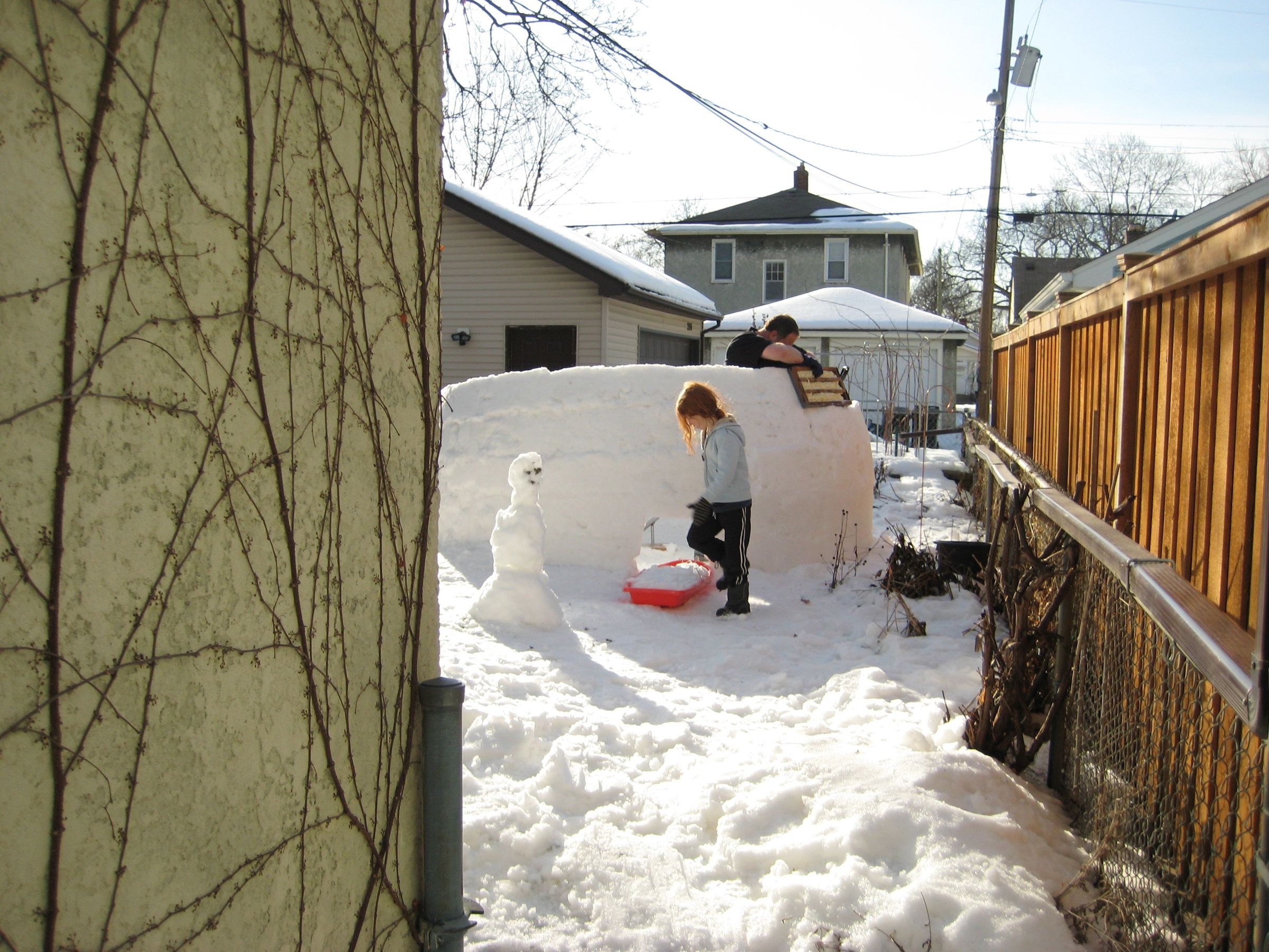 Igloo Made With Nifty Tool : 10 Steps (with Pictures) - Instructables