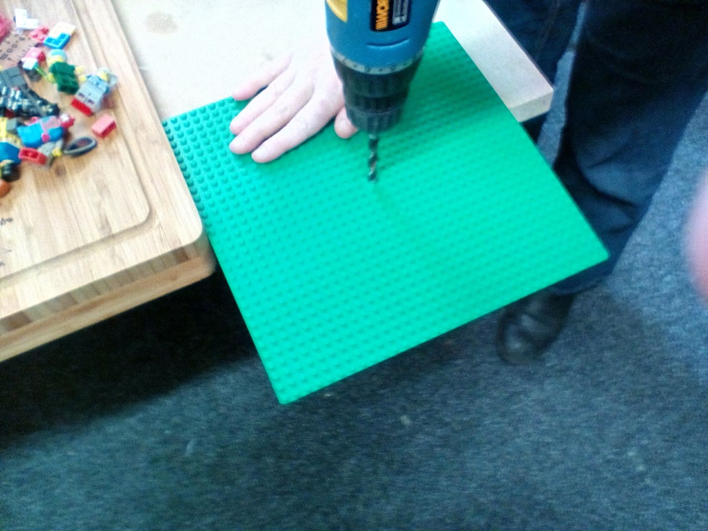 Lego Minifigure Display Clock : 5 Steps (with Pictures) - Instructables