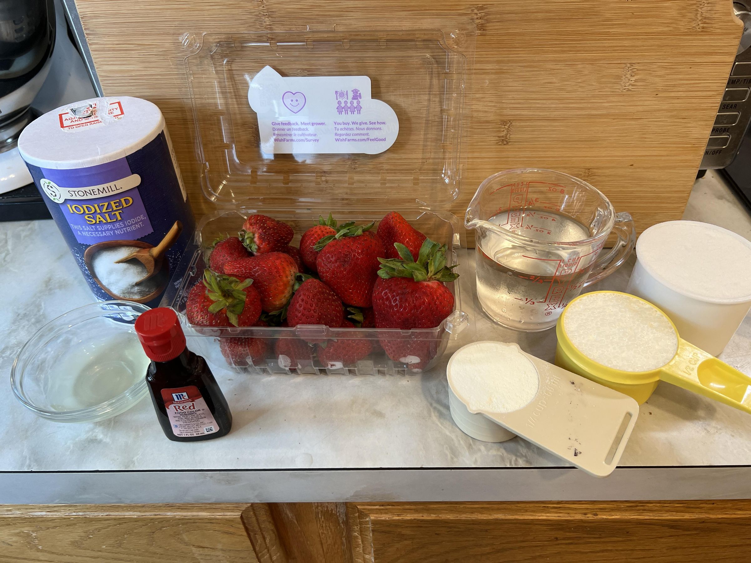 Creamy-Good Strawberry Gelato : 11 Steps (with Pictures) - Instructables