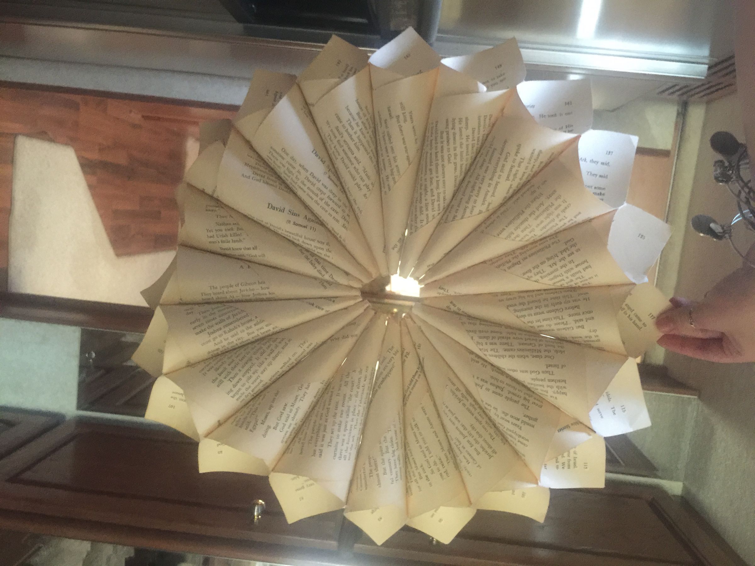 How to Make a Paper Flower Out of a Book : 5 Steps (with Pictures ...