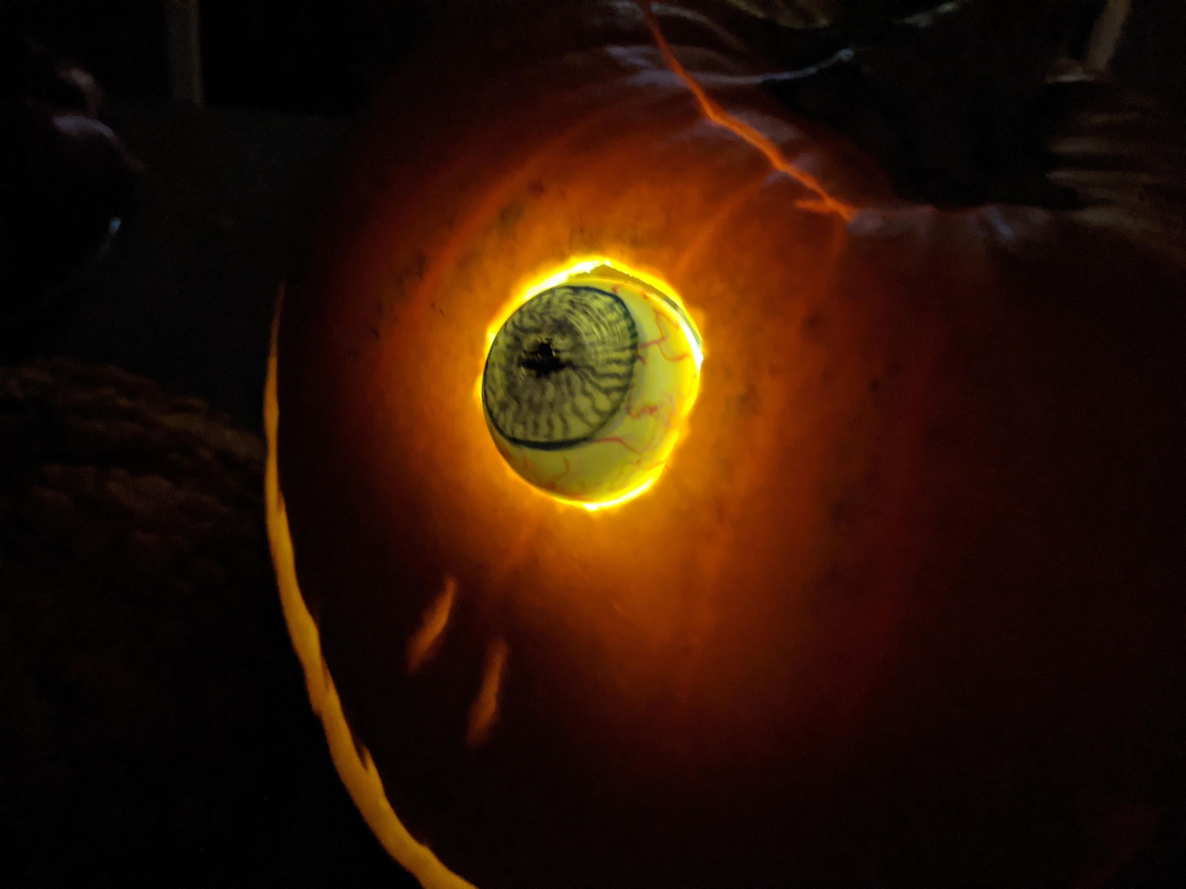 Halloween Pumpkin With a Moving Animatronic Eye | This Pumpkin Can Roll ...