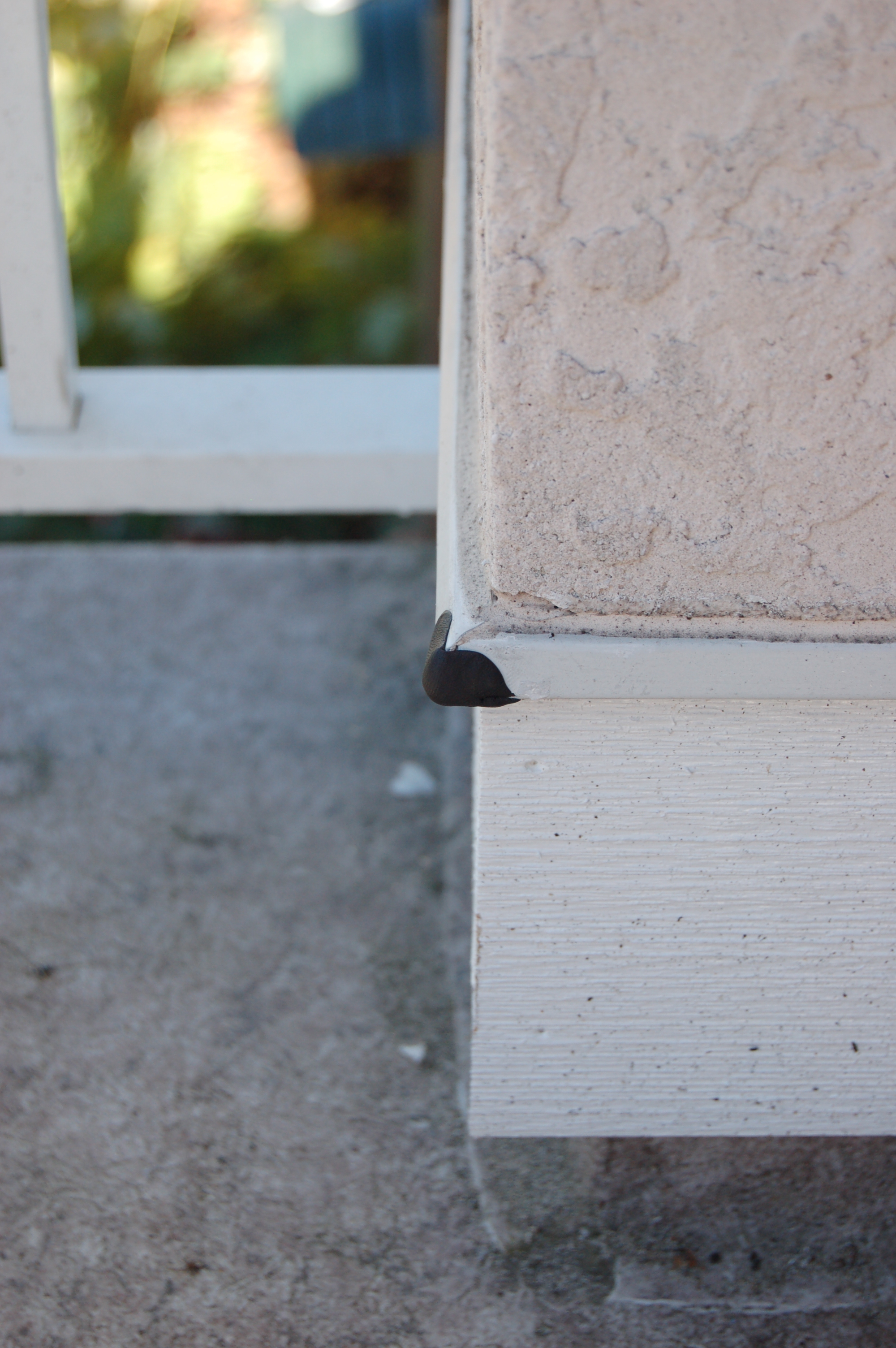 Using Sugru to Make Sharp Flashing Corners Safe - Instructables