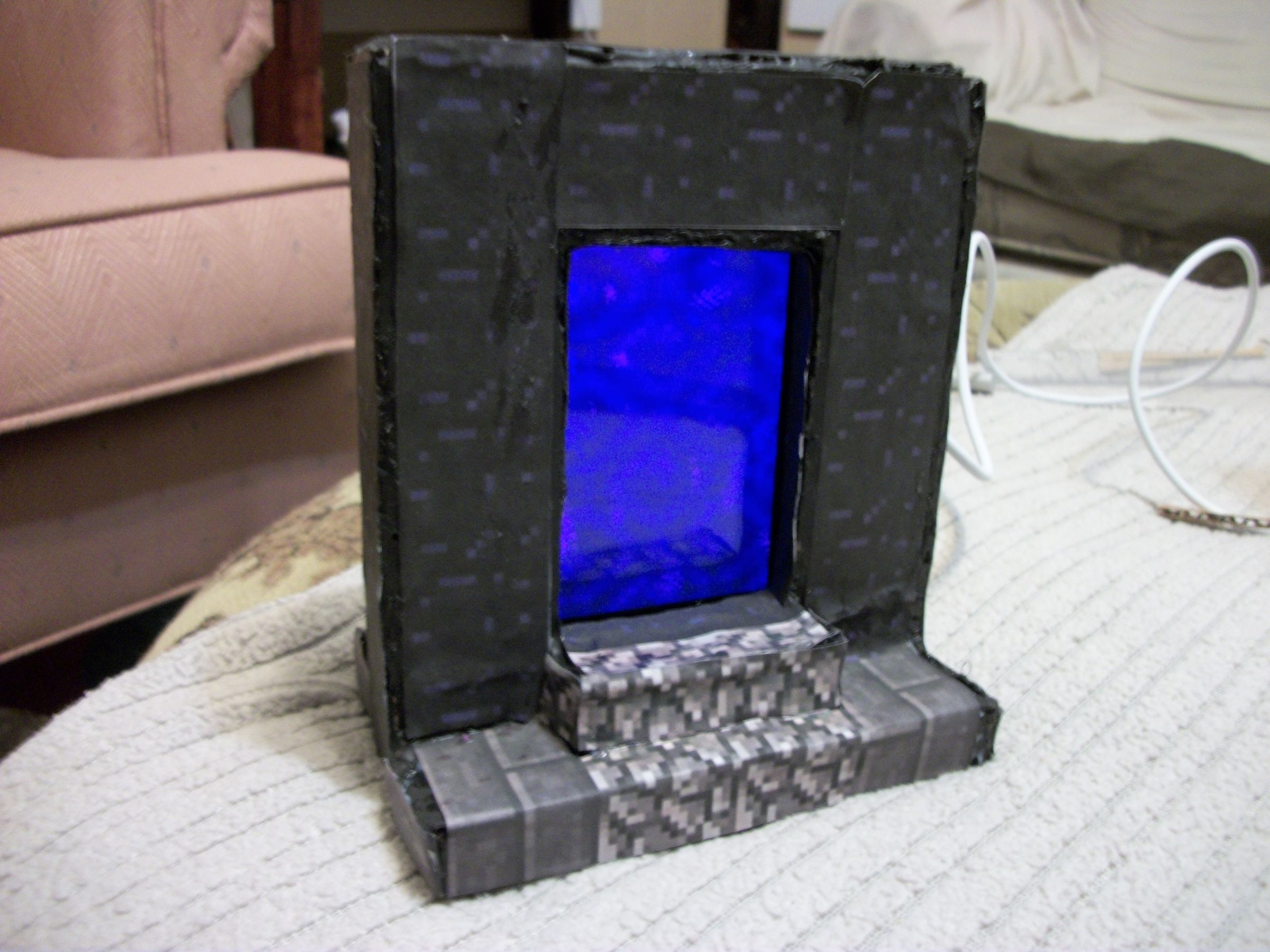 Minecraft Nether Portal IPod Dock : 7 Steps - Instructables