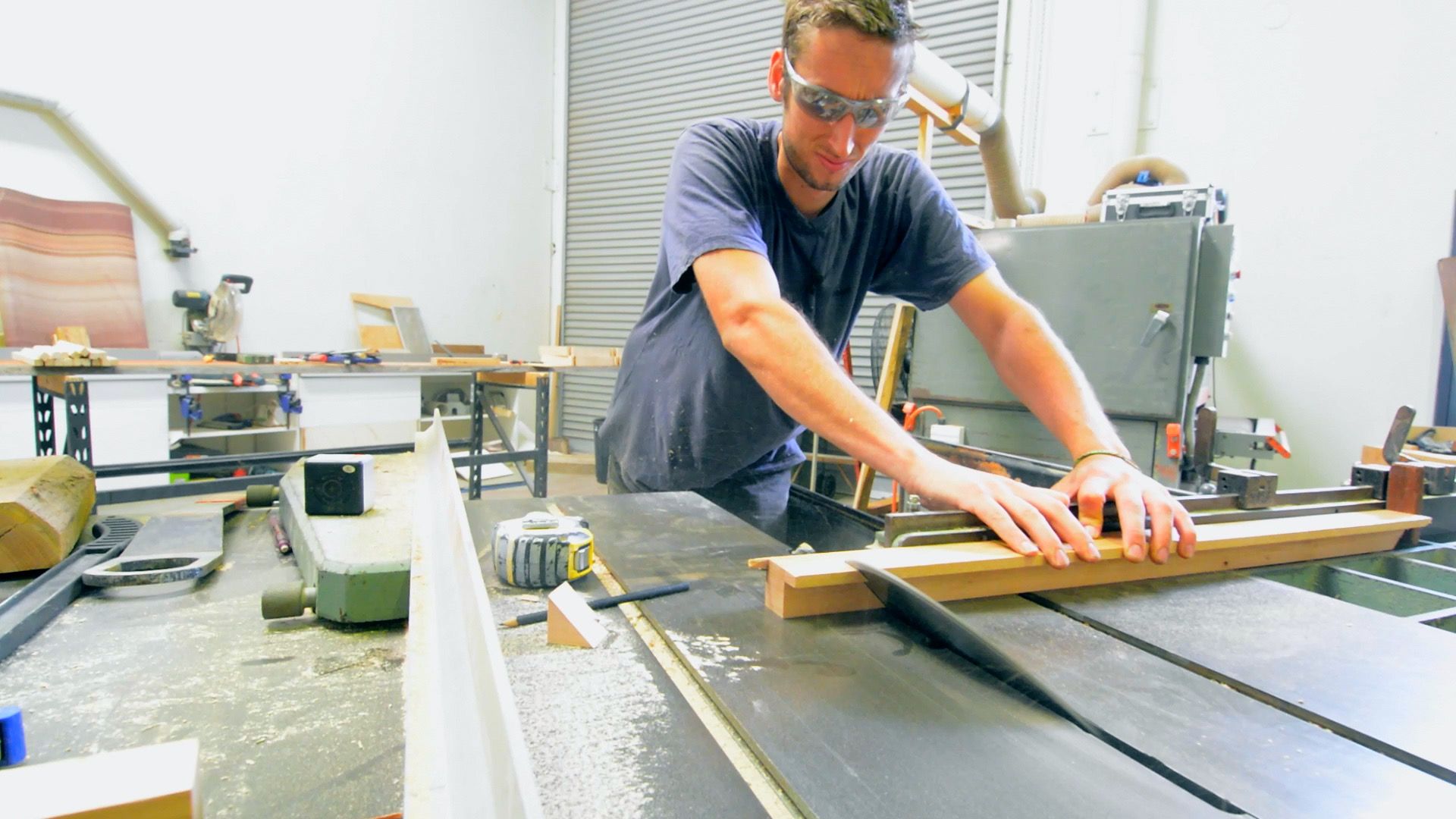 Drop-Down Out Feed Table : 5 Steps (with Pictures) - Instructables