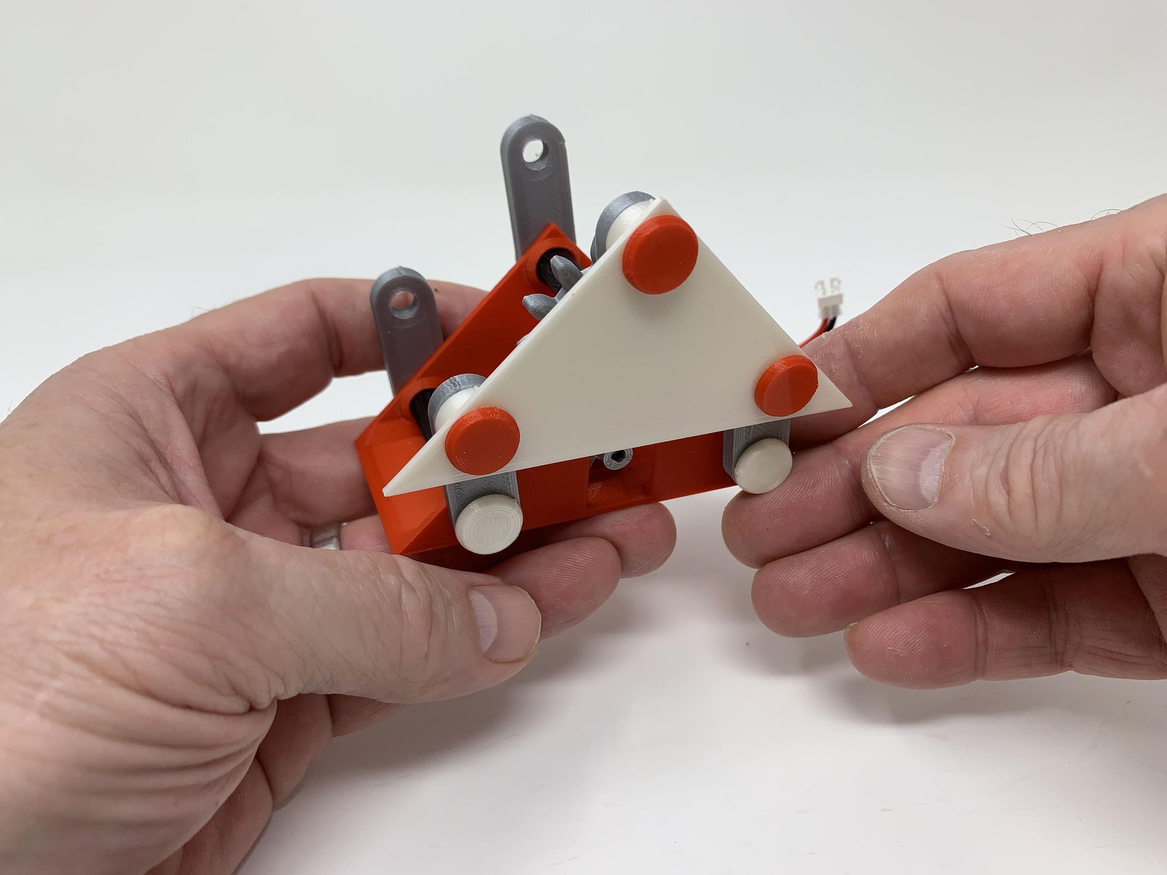 A Simple 3D Printed "Walking" Mechanism. (with Pictures) - Instructables