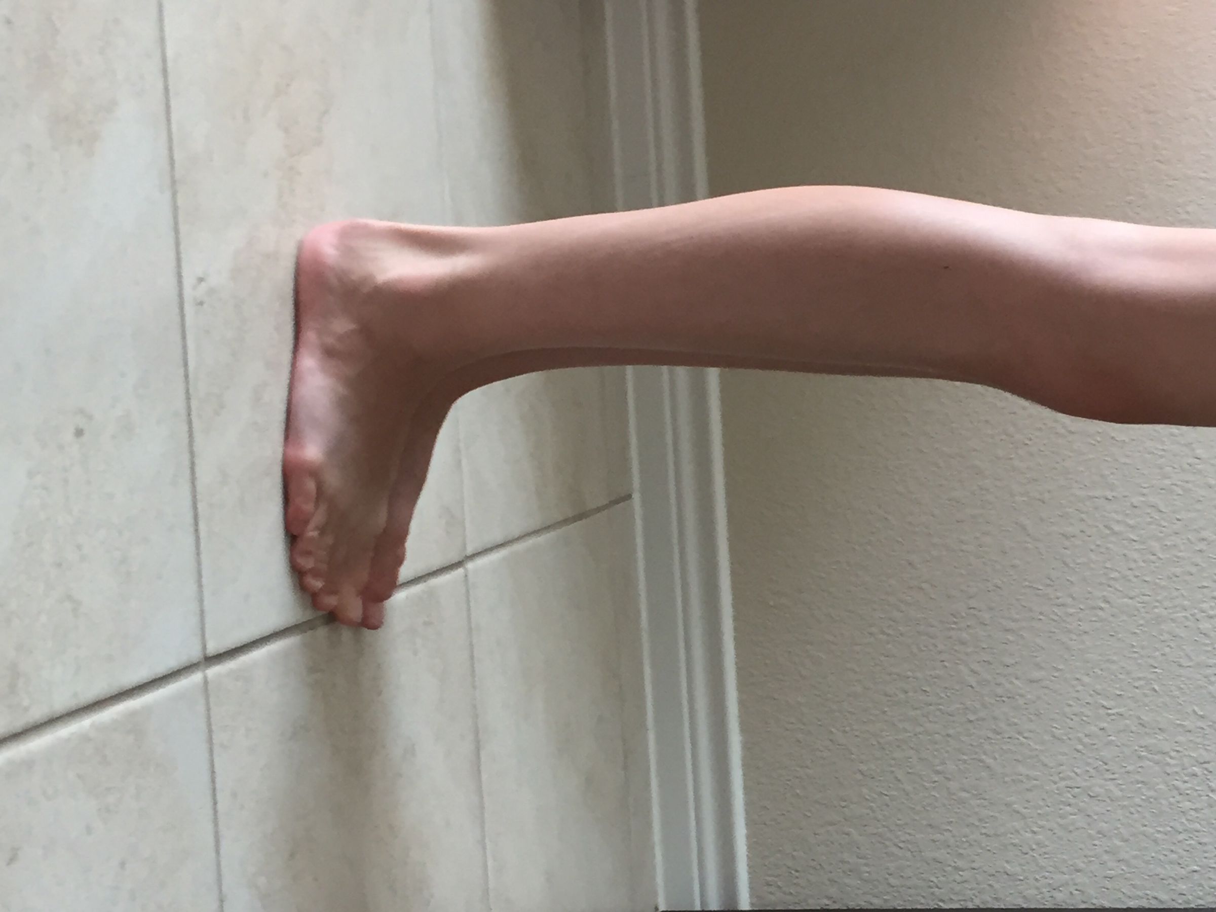 Ballet Feet Exercises : 9 Steps - Instructables