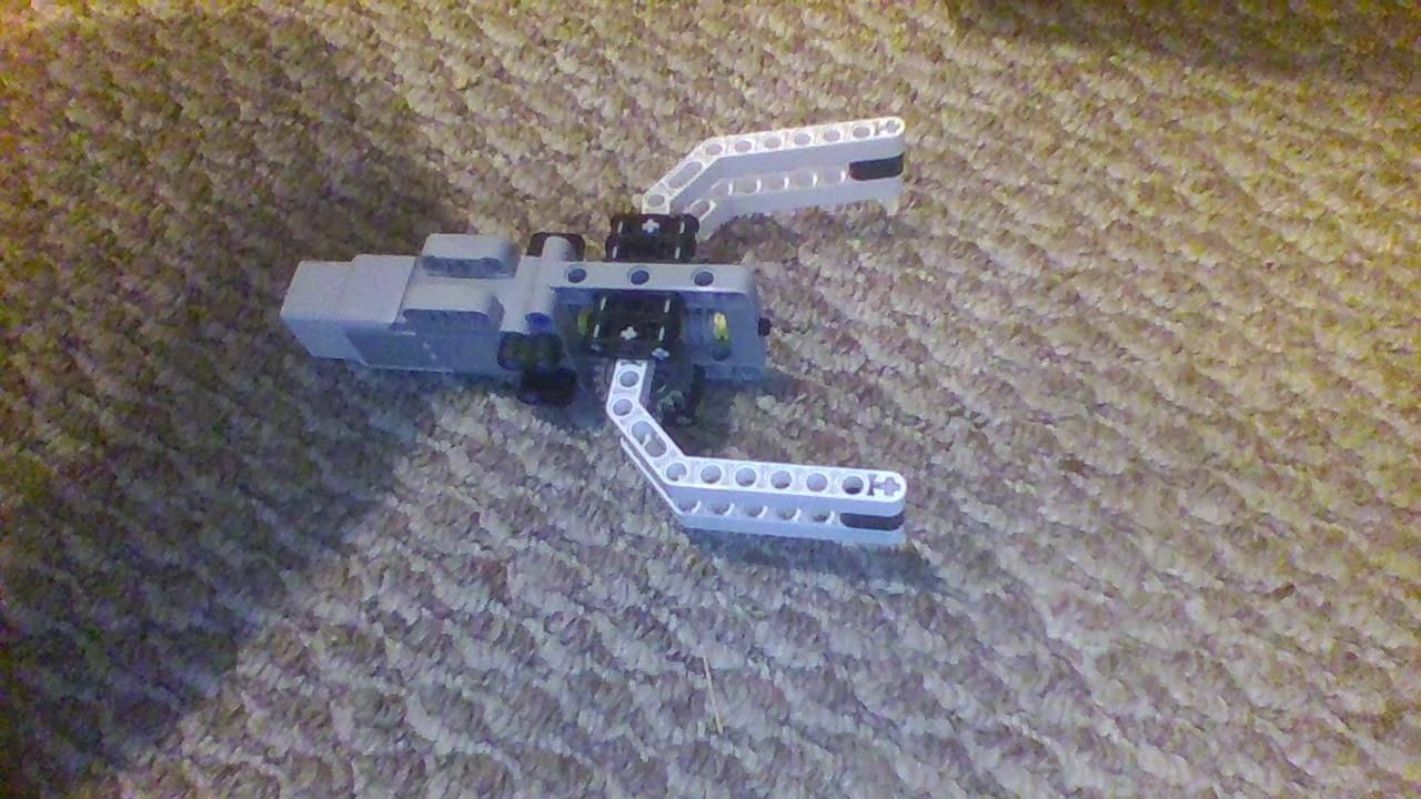 Simplest EV3 Robot Claw/Gripper : 16 Steps - Instructables
