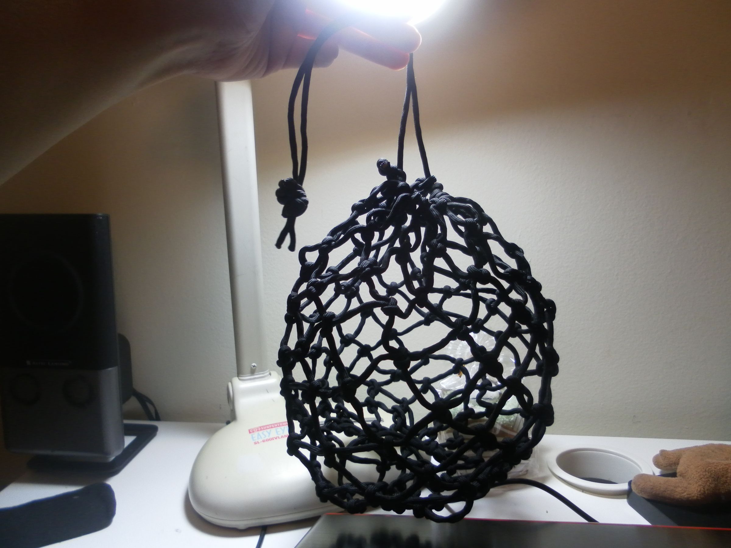 Easy Paracord Drawstring Pouch! : 6 Steps (with Pictures) - Instructables