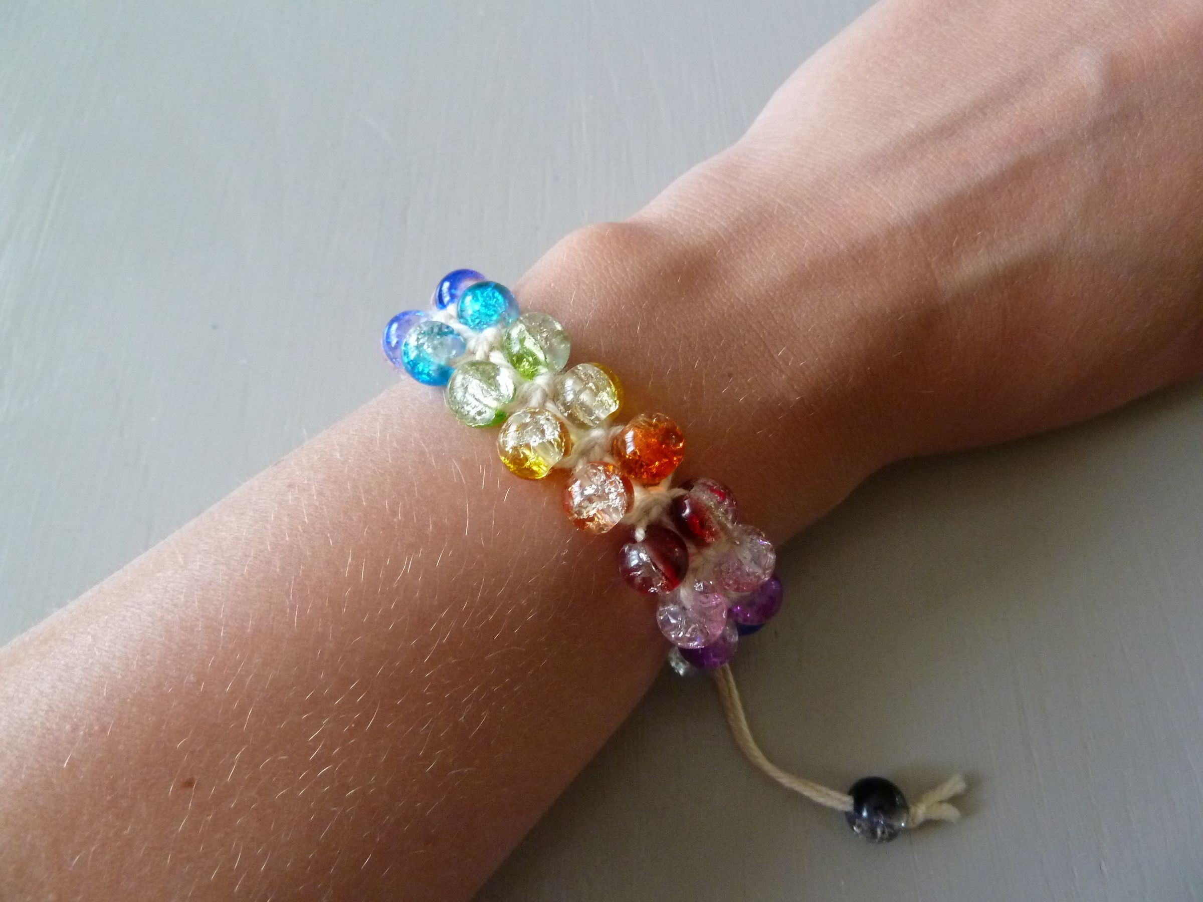Beaded Macrame Bracelet : 11 Steps (with Pictures) - Instructables