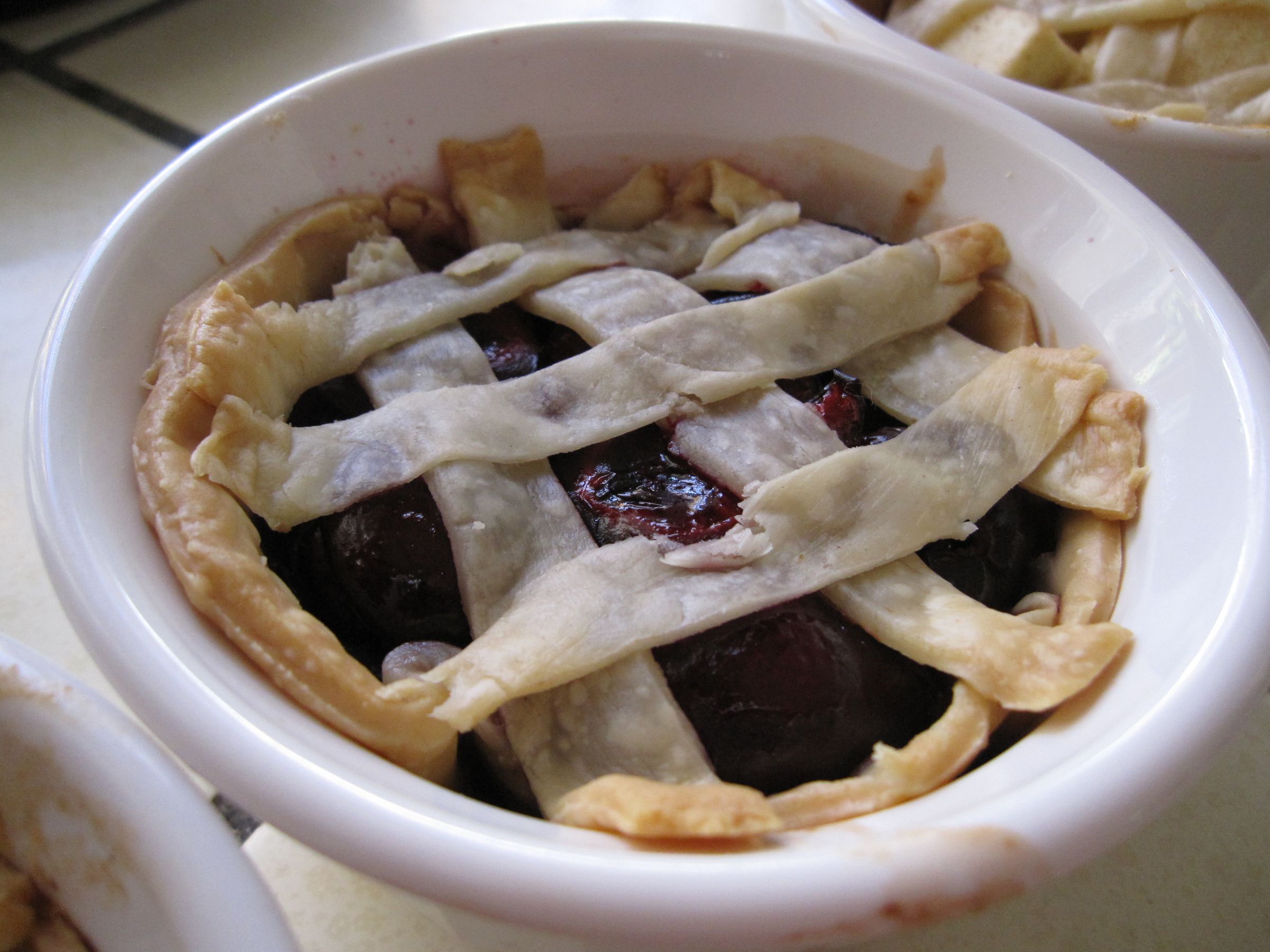 Cute Mini Pies: Apple and Cherry : 7 Steps (with Pictures) - Instructables