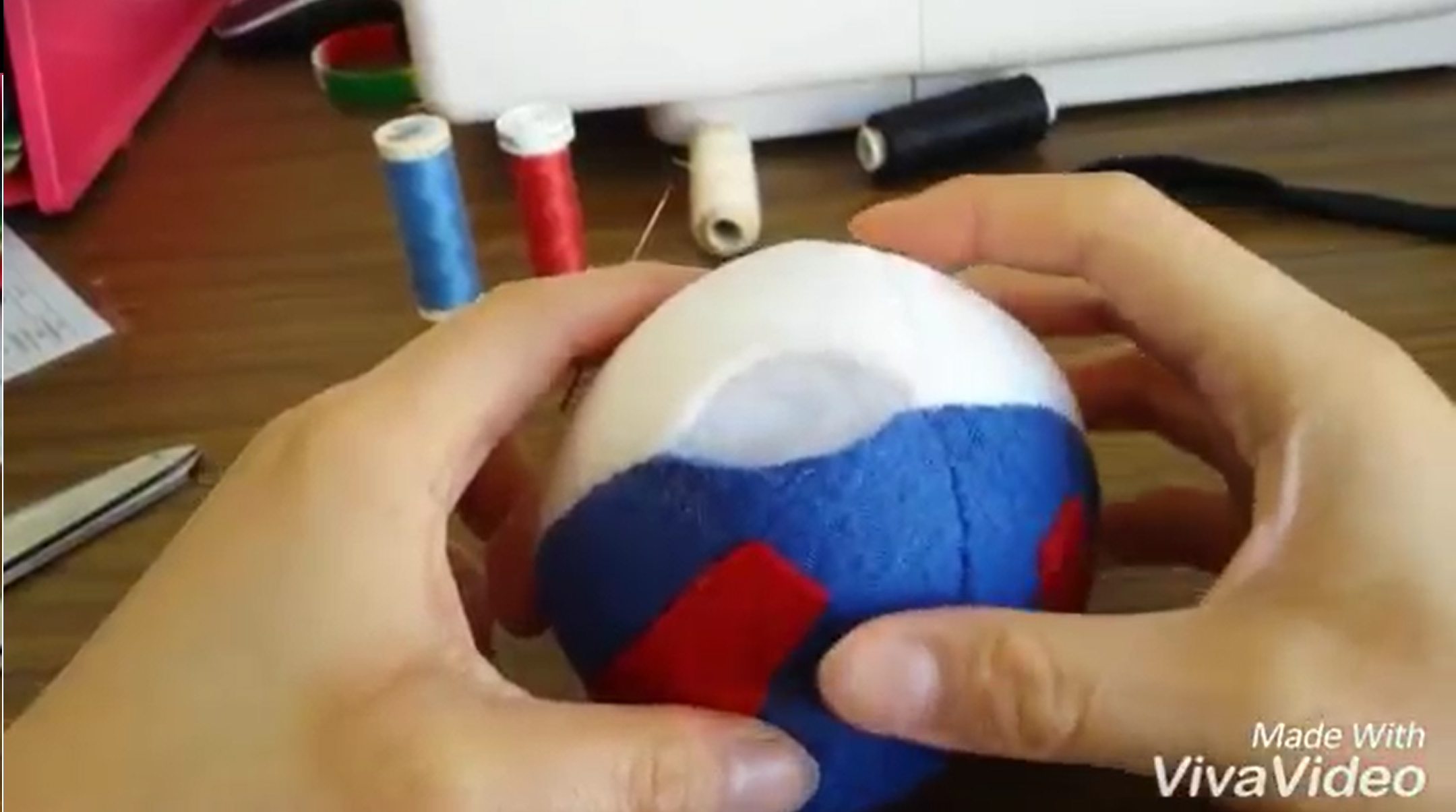 Great Pokeball : 10 Steps (with Pictures) - Instructables