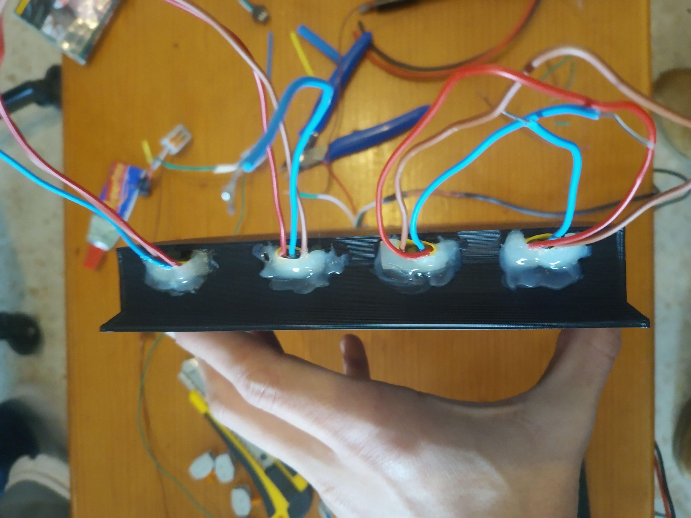 PAD HERO (Guitar Hero Using Arduino) : 6 Steps (with Pictures ...