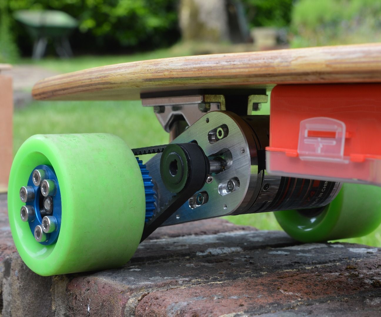 How to Build an Electric Longboard With Phone Control : 6 Steps (with ...