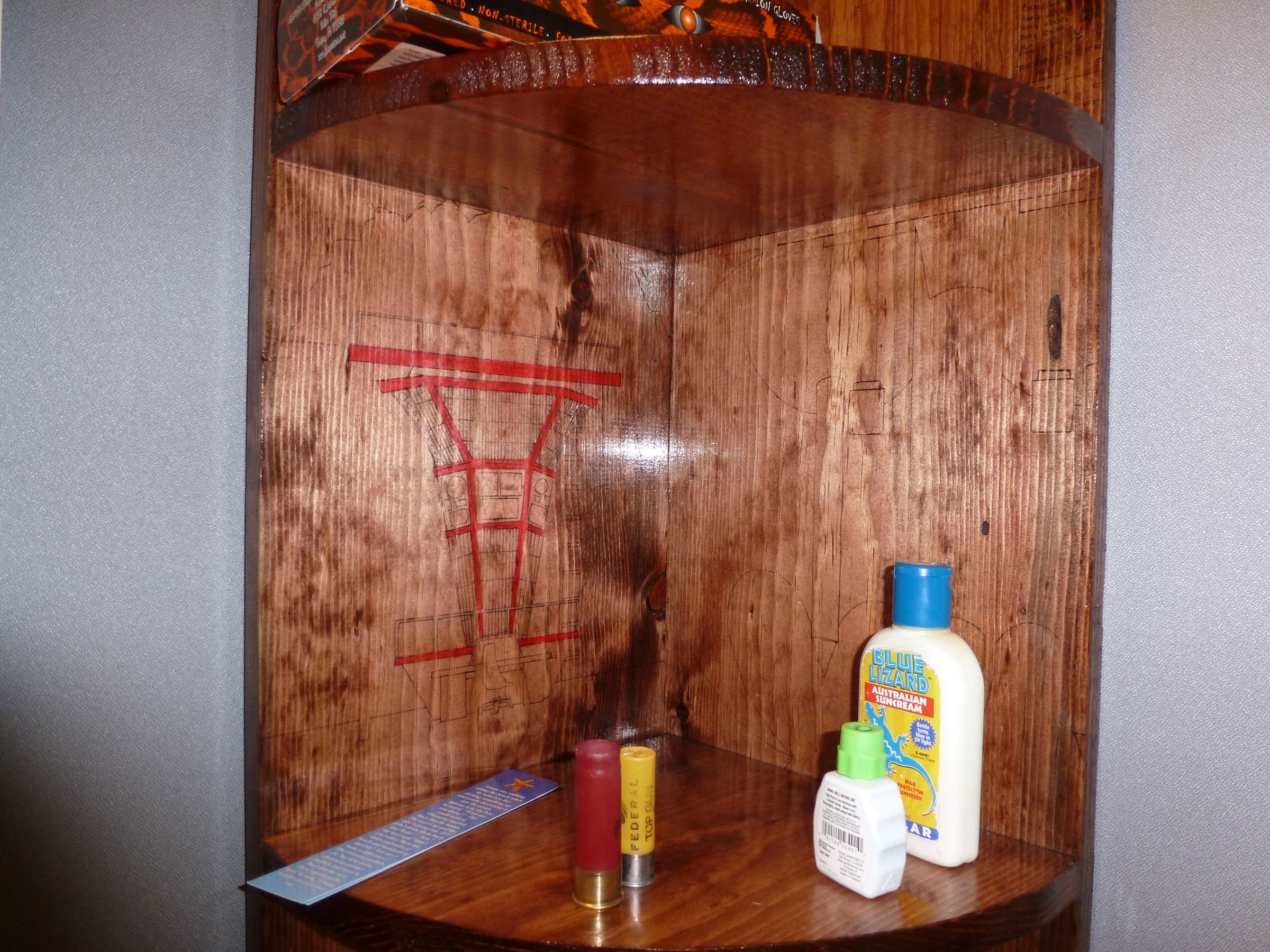 The Bat-shelf : 6 Steps (with Pictures) - Instructables