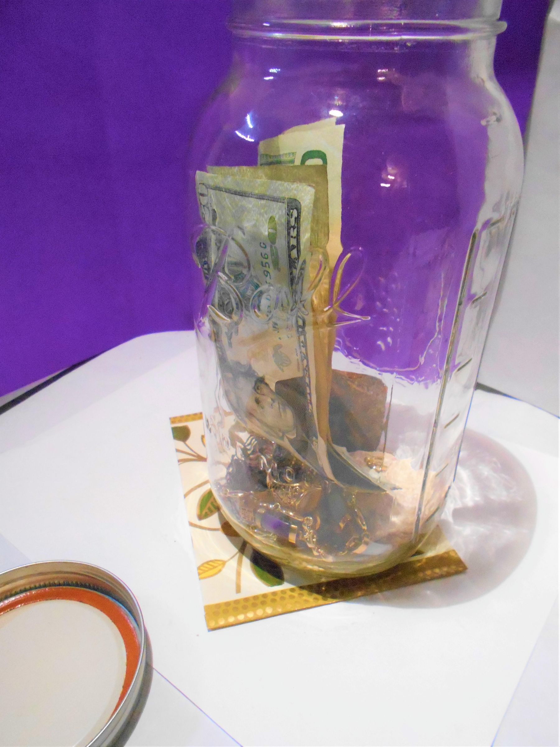 Easy Time in a Jar Capsule : 5 Steps - Instructables