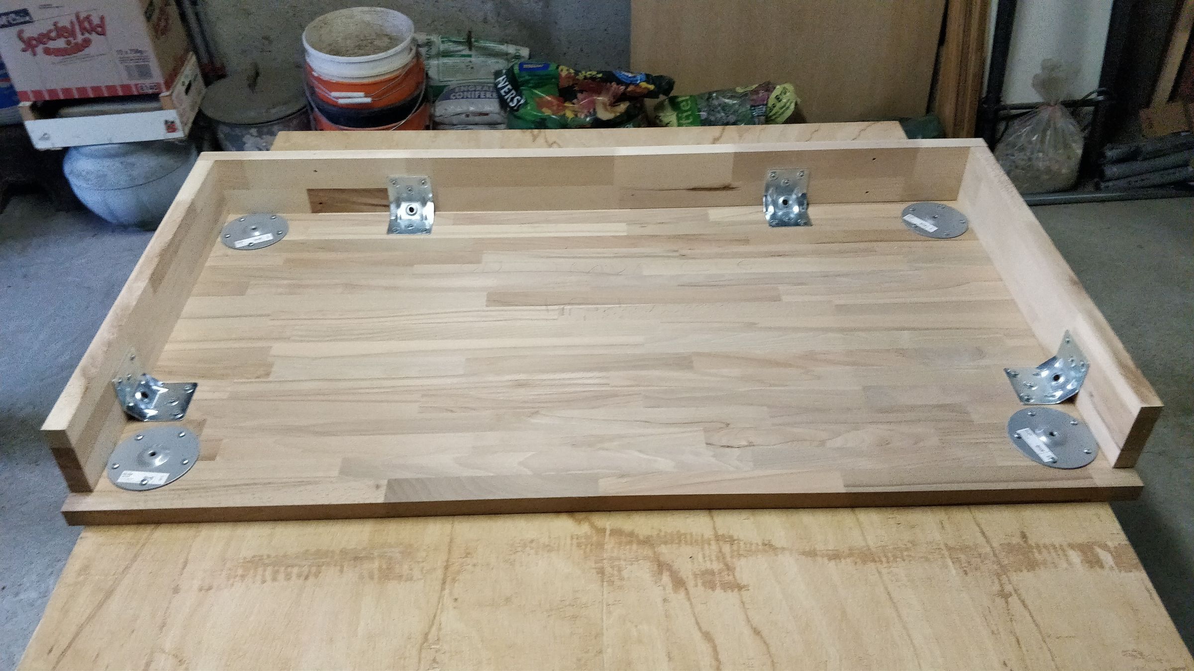 Desk With Built-in Computer and Laptop Height Stand : 10 Steps (with ...