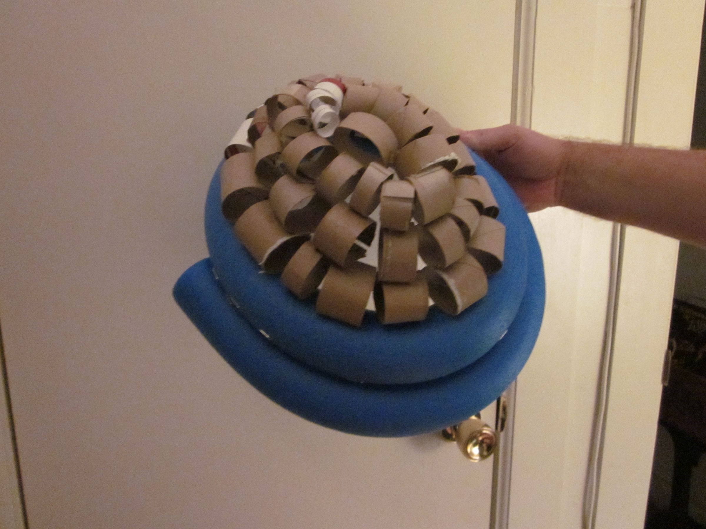 Create a (low Budget) Snail Costume : 10 Steps (with Pictures ...