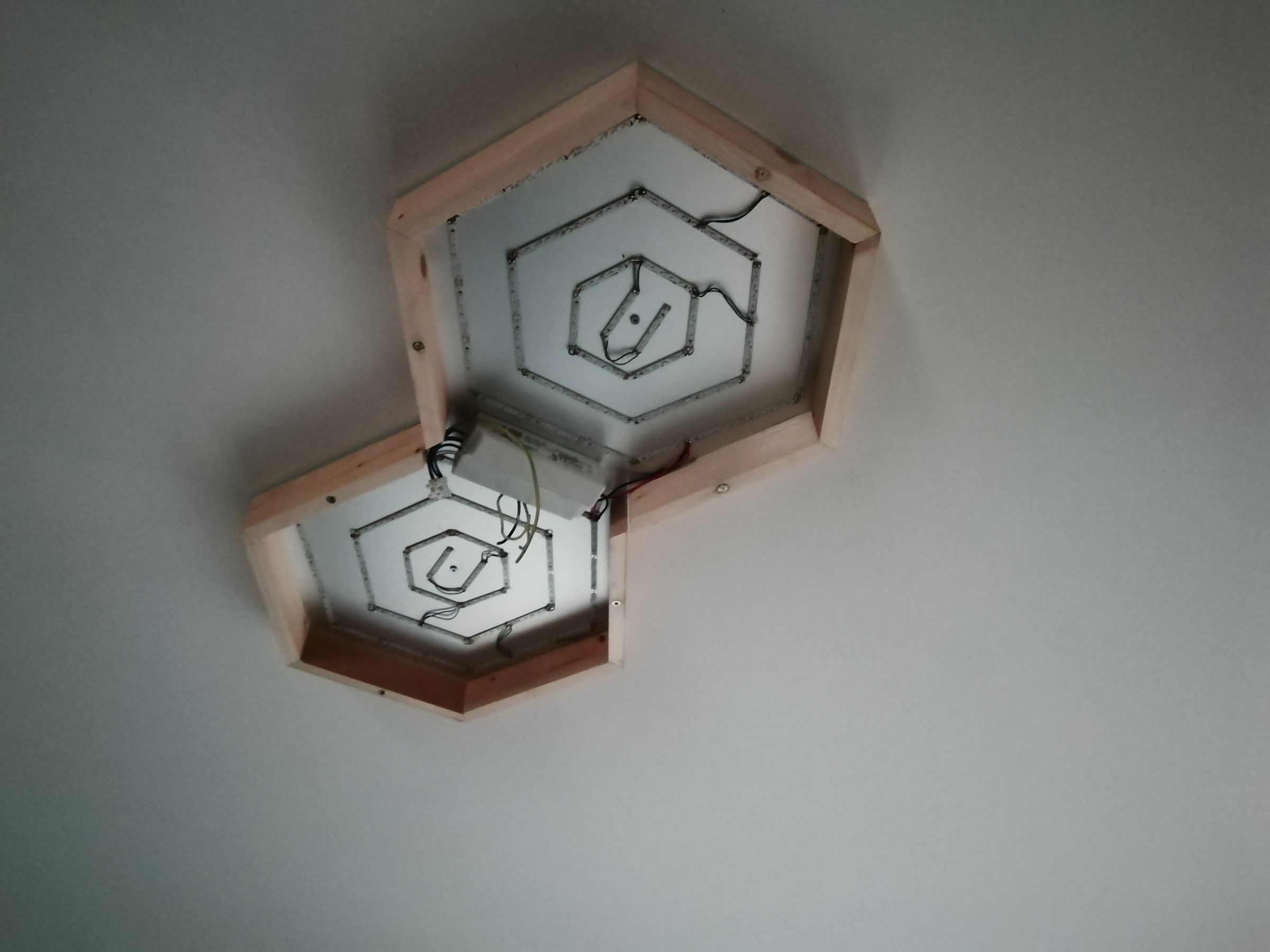 Honeycomb LED Panels : 14 Steps (with Pictures) - Instructables